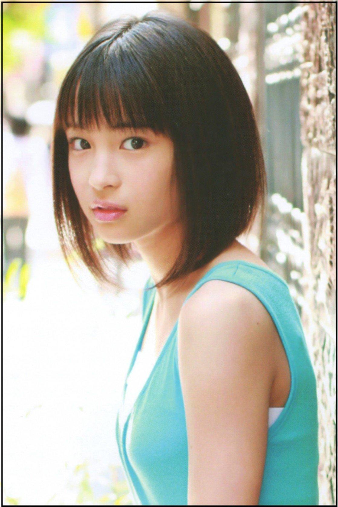 Suzu Hirose Wallpapers - Top Free Suzu Hirose Backgrounds - WallpaperAccess