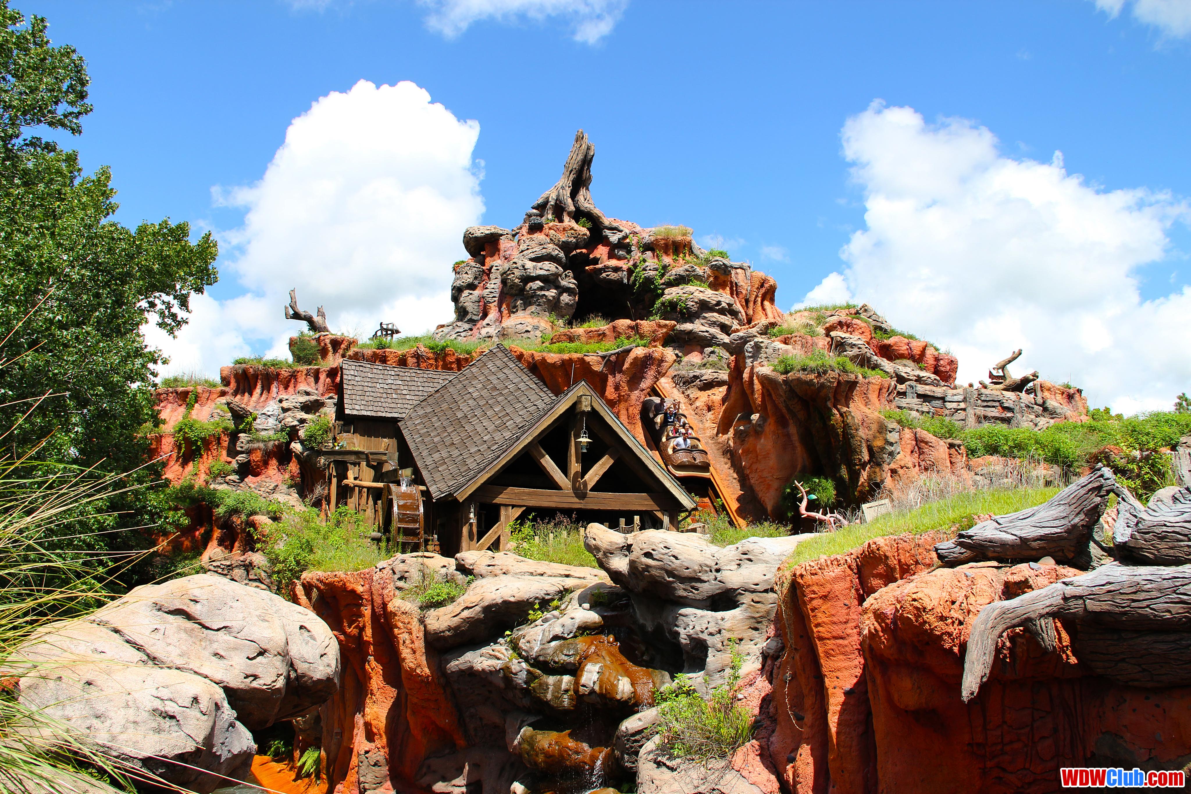 Splash Mountain Wallpapers - Top Free Splash Mountain Backgrounds ...