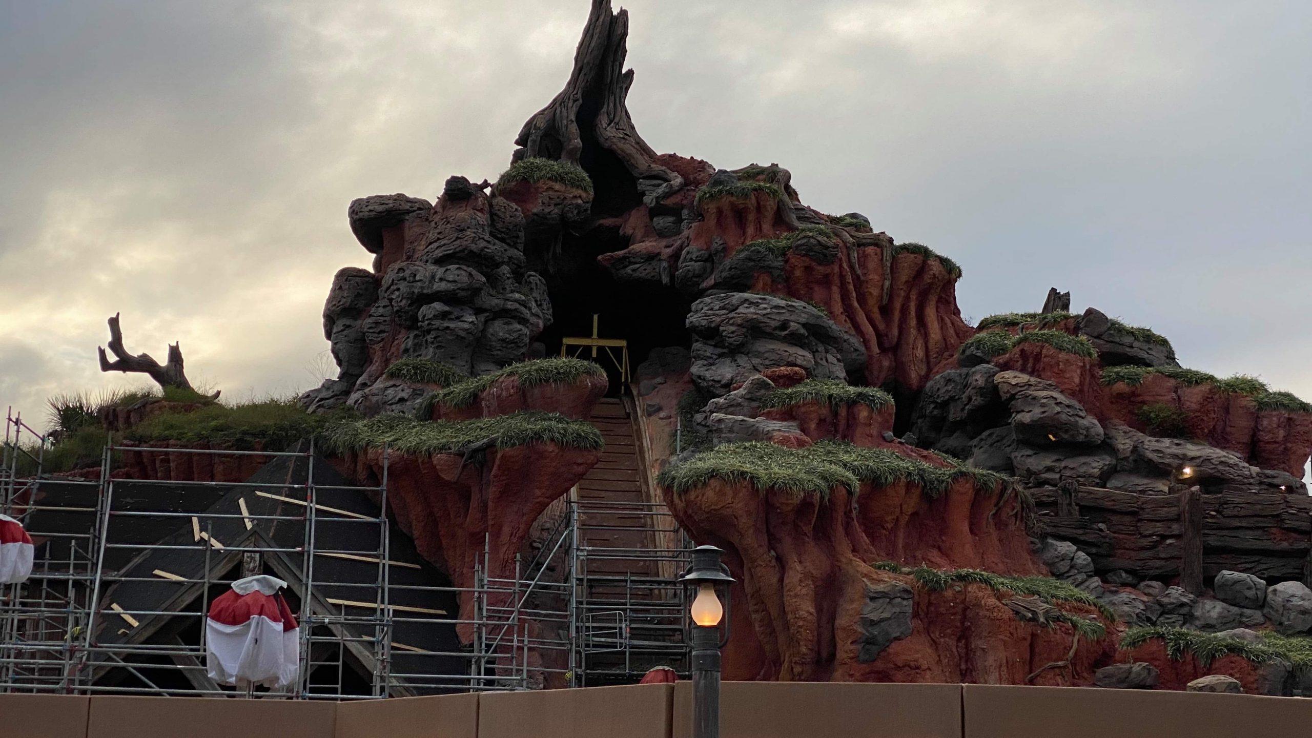 Splash Mountain Wallpapers - Top Free Splash Mountain Backgrounds ...