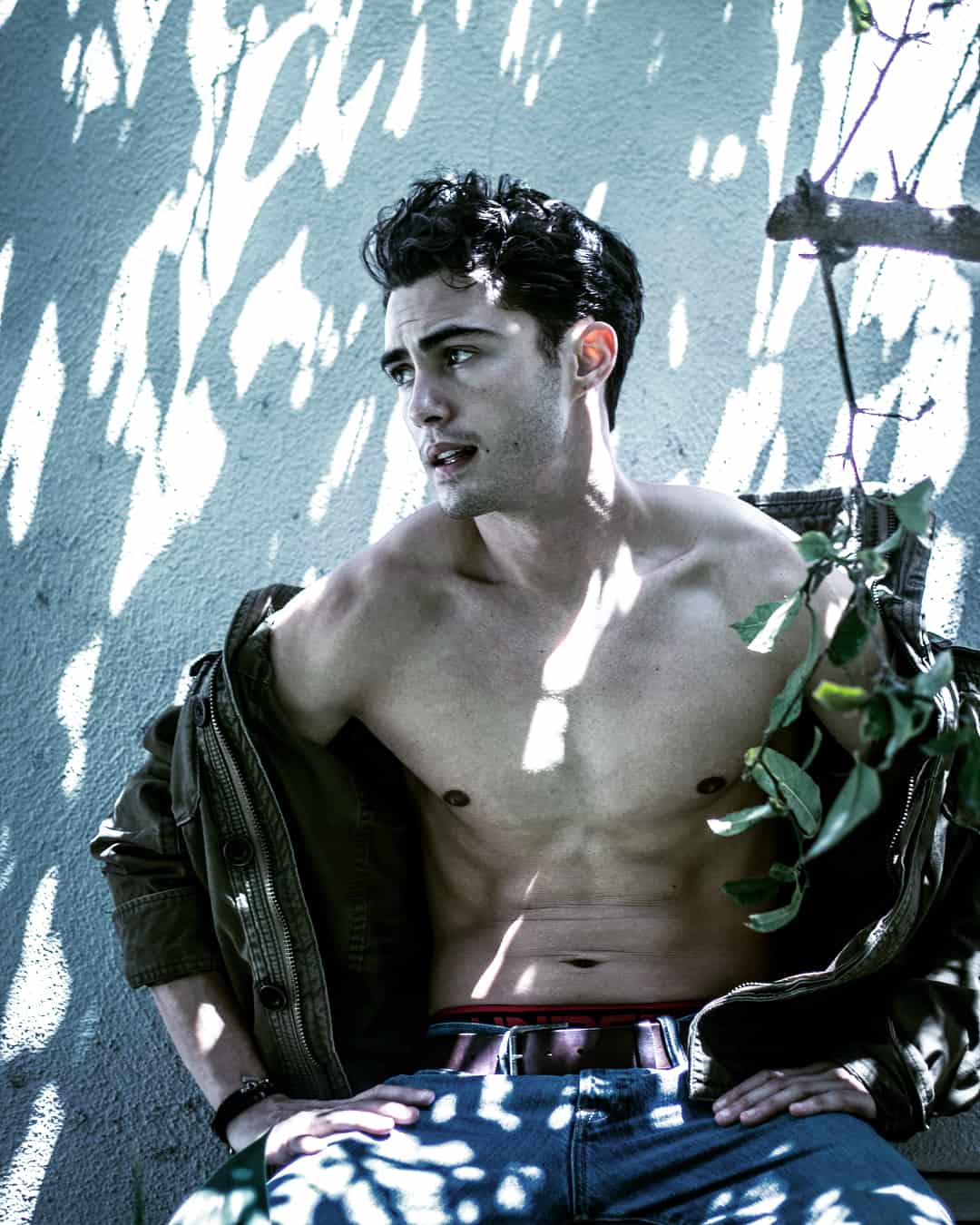 Darren Barnet Wallpapers - Top Free Darren Barnet Backgrounds ...