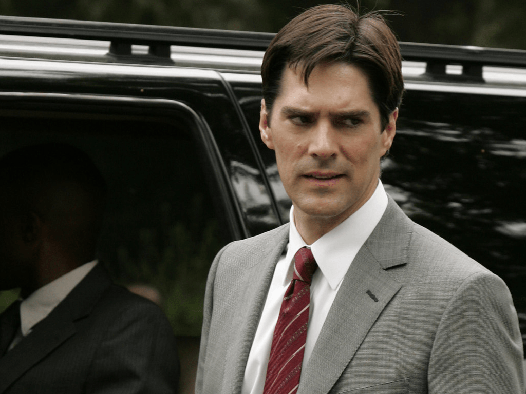 Aaron Hotchner Wallpapers - Top Free Aaron Hotchner Backgrounds ...