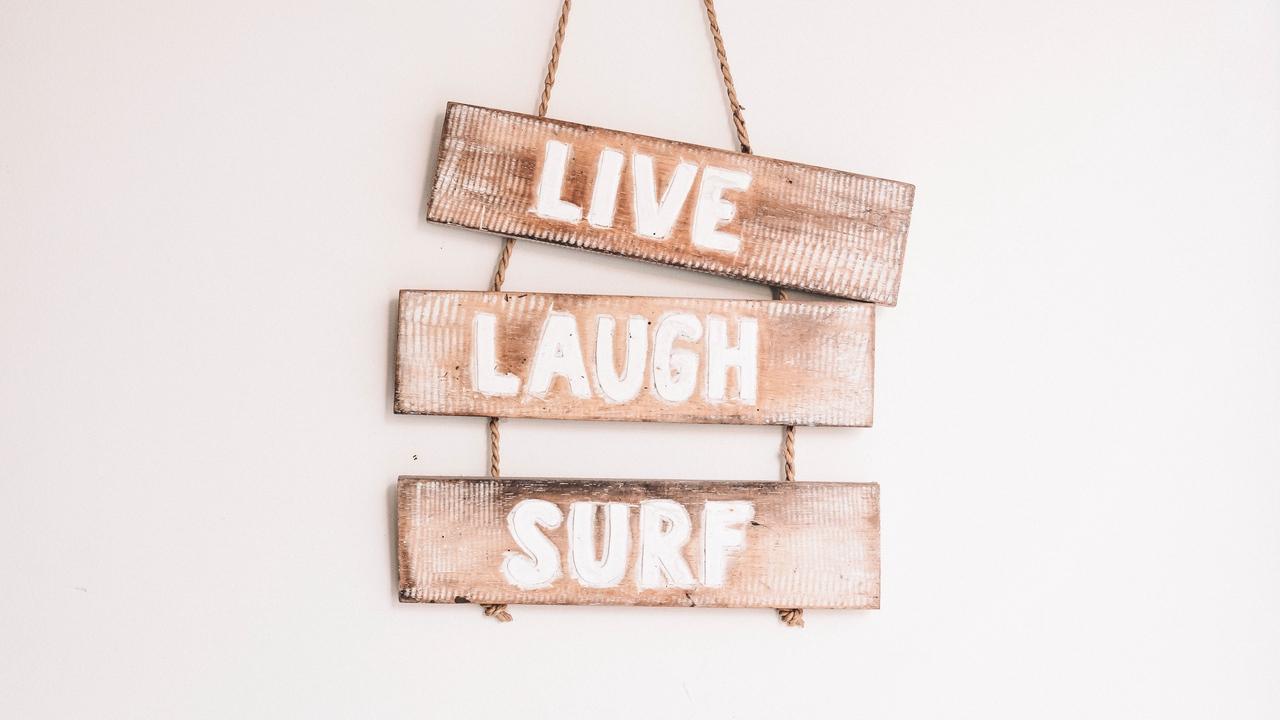 Signboard Wallpapers - Top Free Signboard Backgrounds - WallpaperAccess