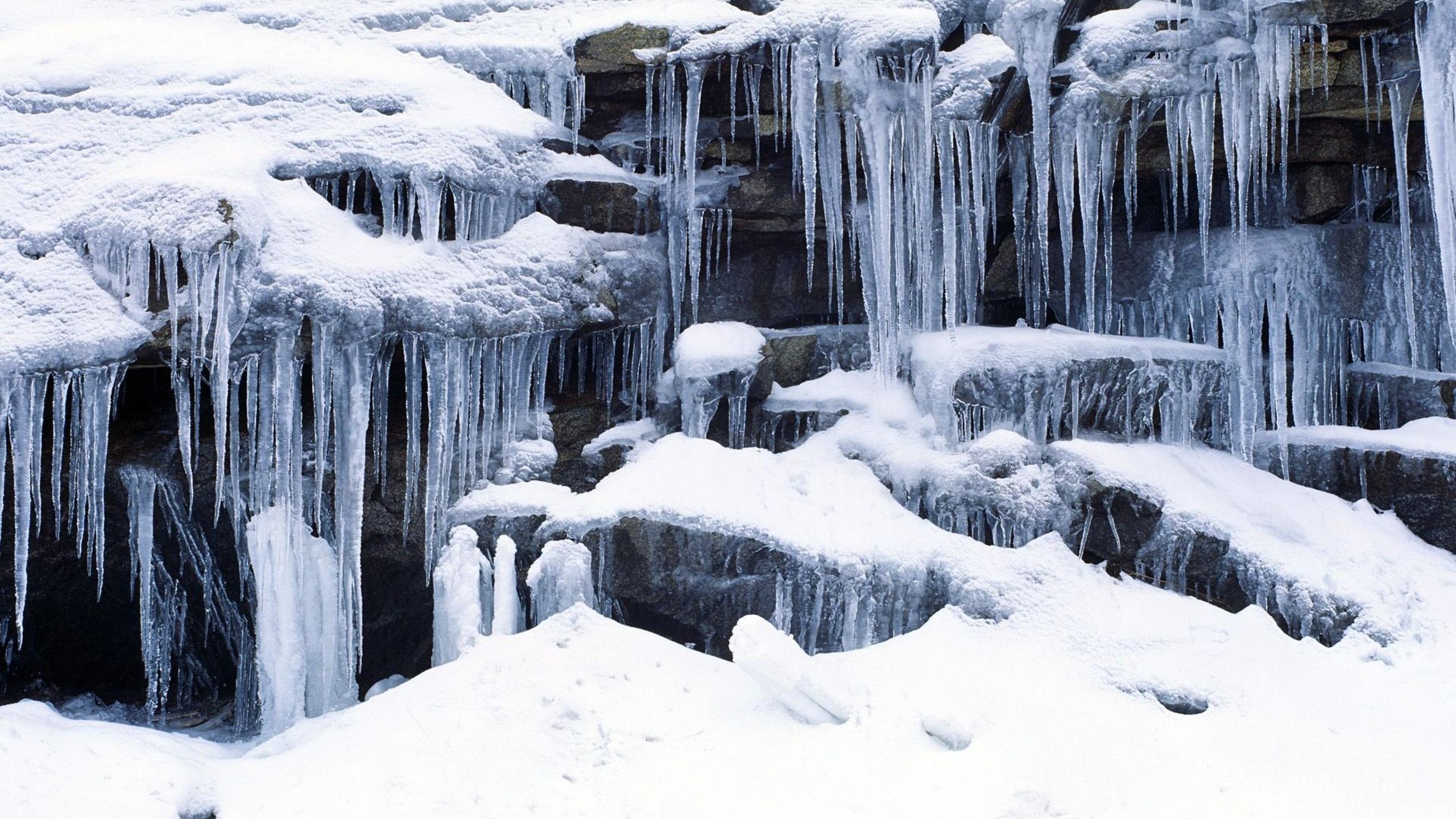 Frozen Waterfall Wallpapers - Top Free Frozen Waterfall Backgrounds ...
