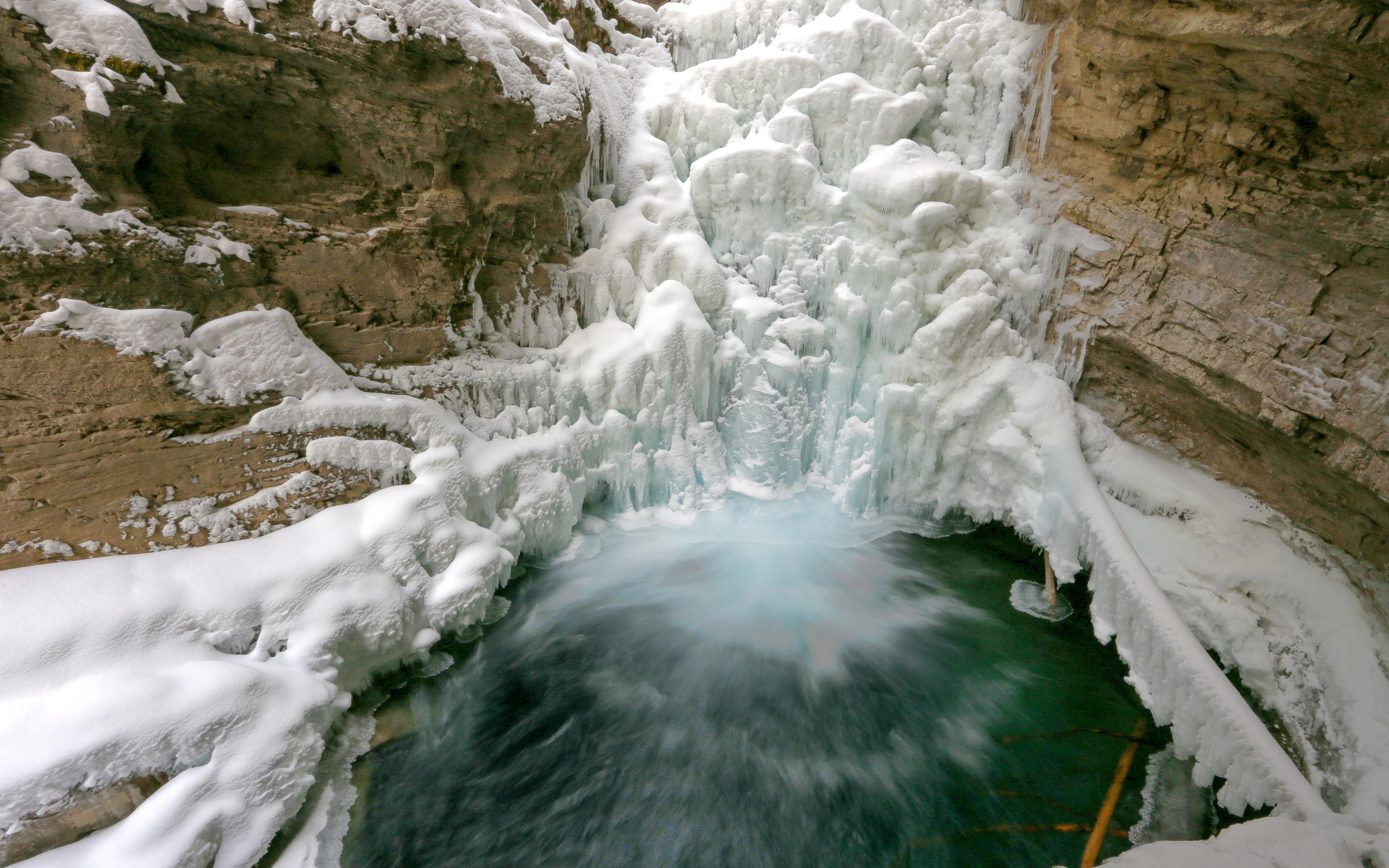 Frozen Waterfall Wallpapers - Top Free Frozen Waterfall Backgrounds ...