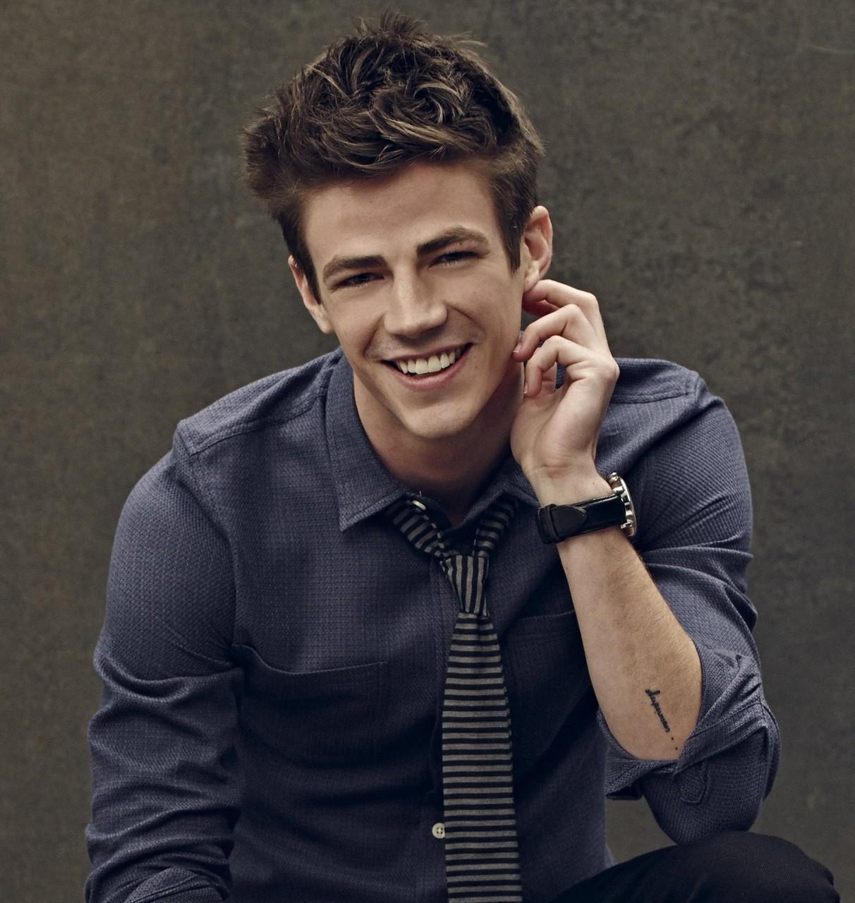 Grant Gustin HD Wallpapers - Top Free Grant Gustin HD Backgrounds - WallpaperAccess