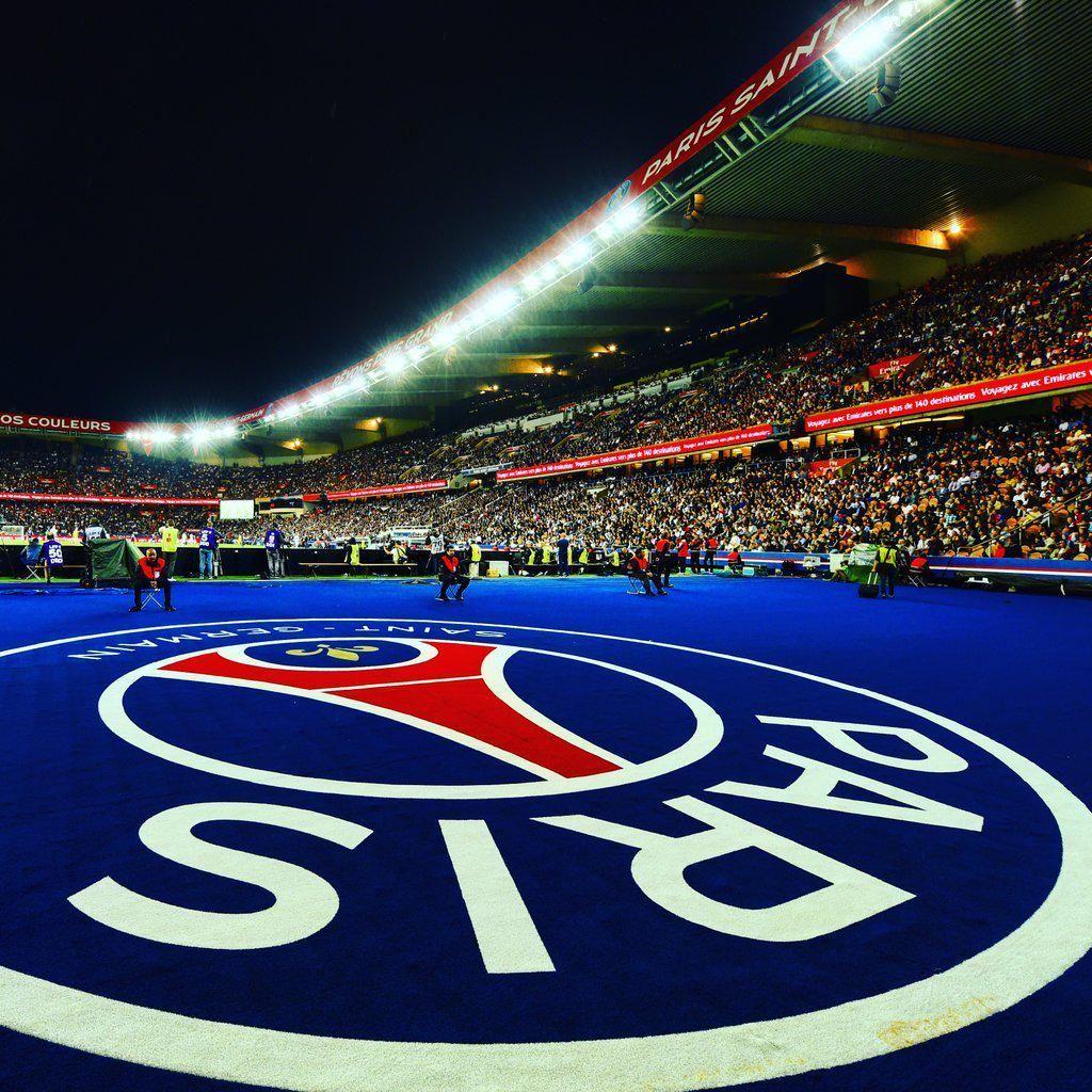 PSG Stadium Wallpapers - Top Free PSG Stadium Backgrounds - WallpaperAccess