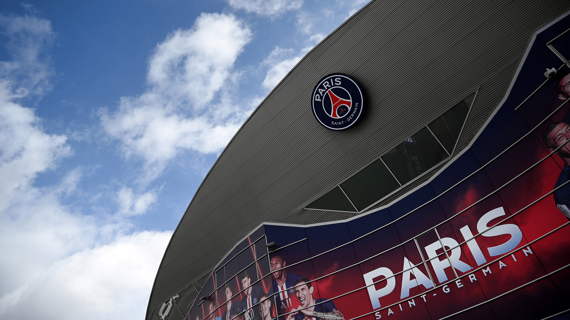PSG Stadium Wallpapers - Top Free PSG Stadium Backgrounds - WallpaperAccess