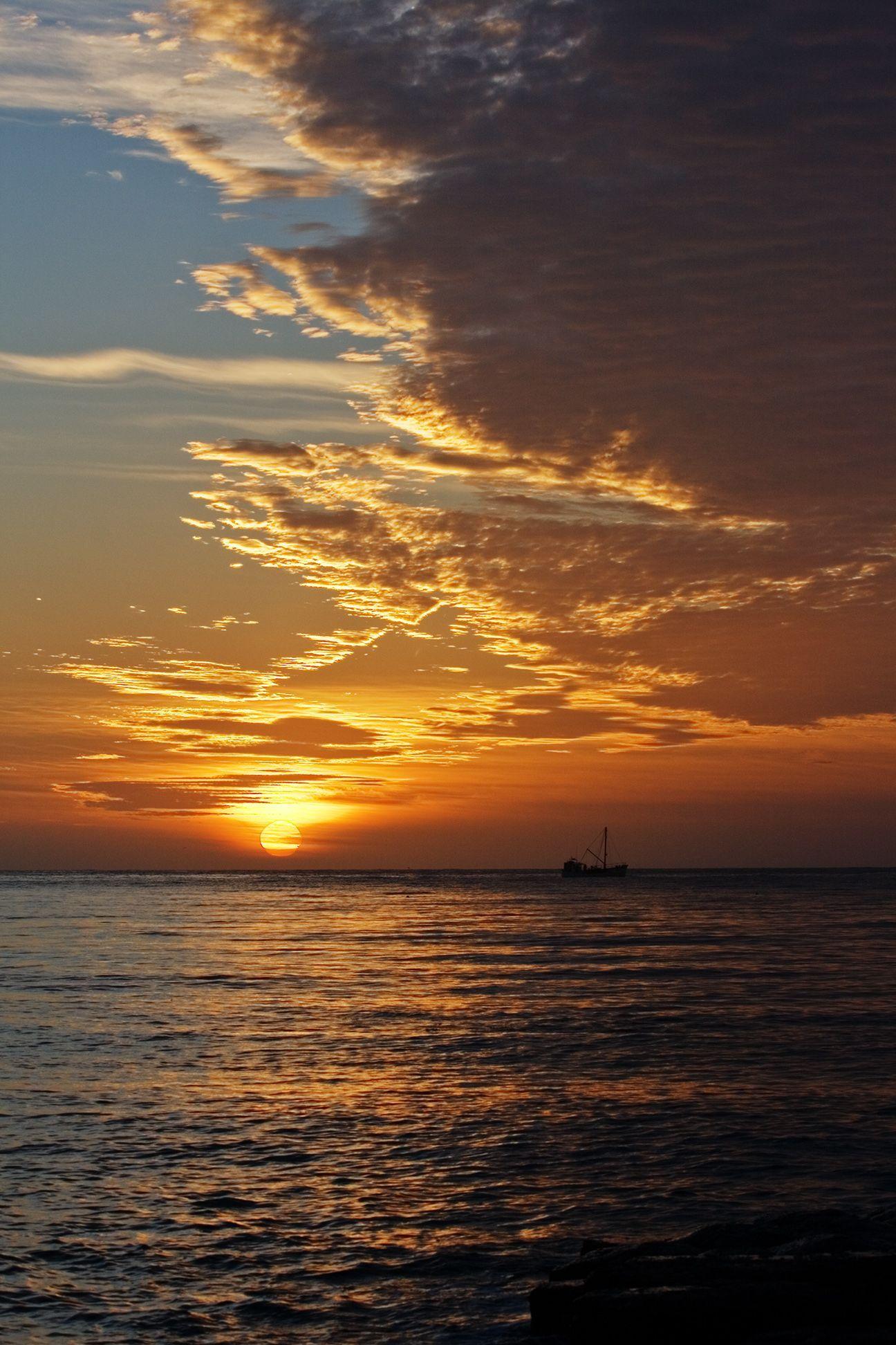 Simple Sunrise Wallpapers - Top Free Simple Sunrise Backgrounds ...