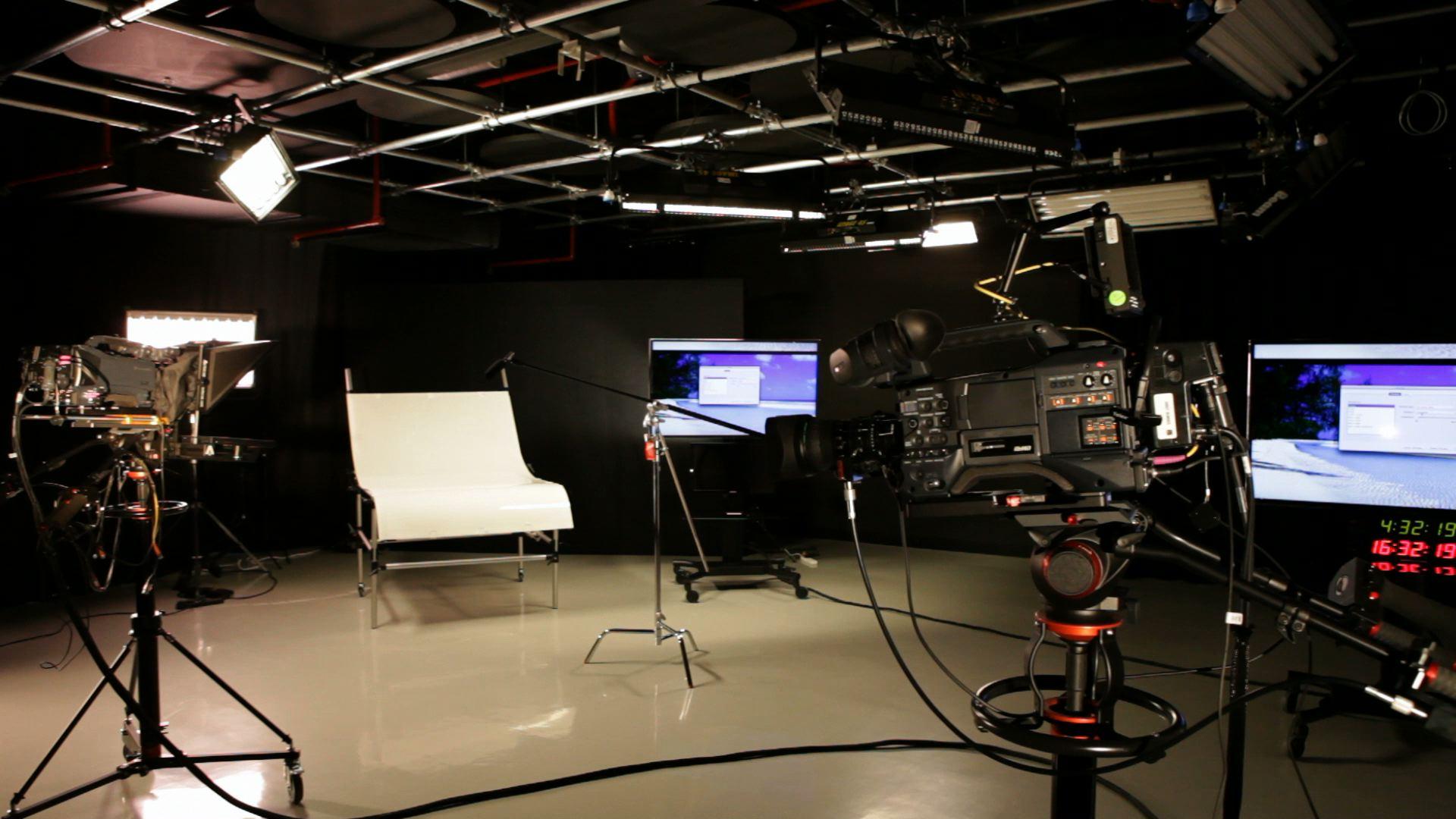 Movie Studio Wallpapers - Top Free Movie Studio Backgrounds ...