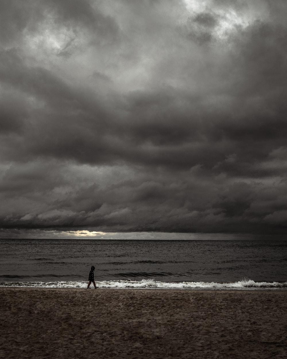 Rain Beach Wallpapers - Top Free Rain Beach Backgrounds - WallpaperAccess