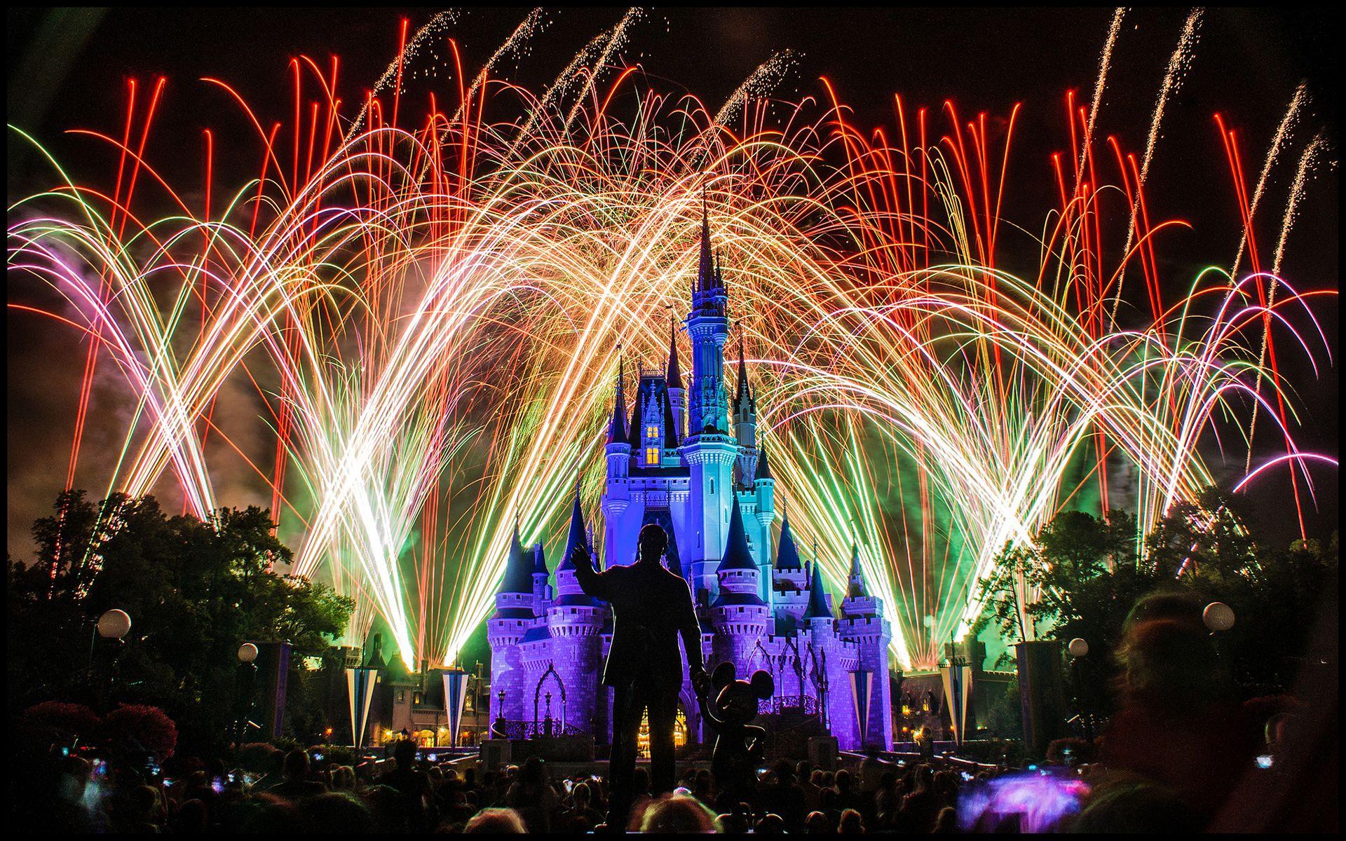 Disney Castle Fireworks Wallpapers - Top Free Disney Castle Fireworks ...
