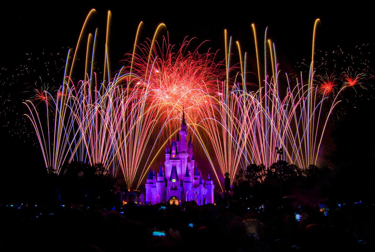 Disney Castle Fireworks Wallpapers - Top Free Disney Castle Fireworks ...