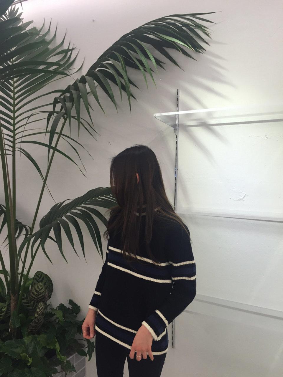 Faceless Girl Aesthetic Light Color Wallpapers Wallpaper