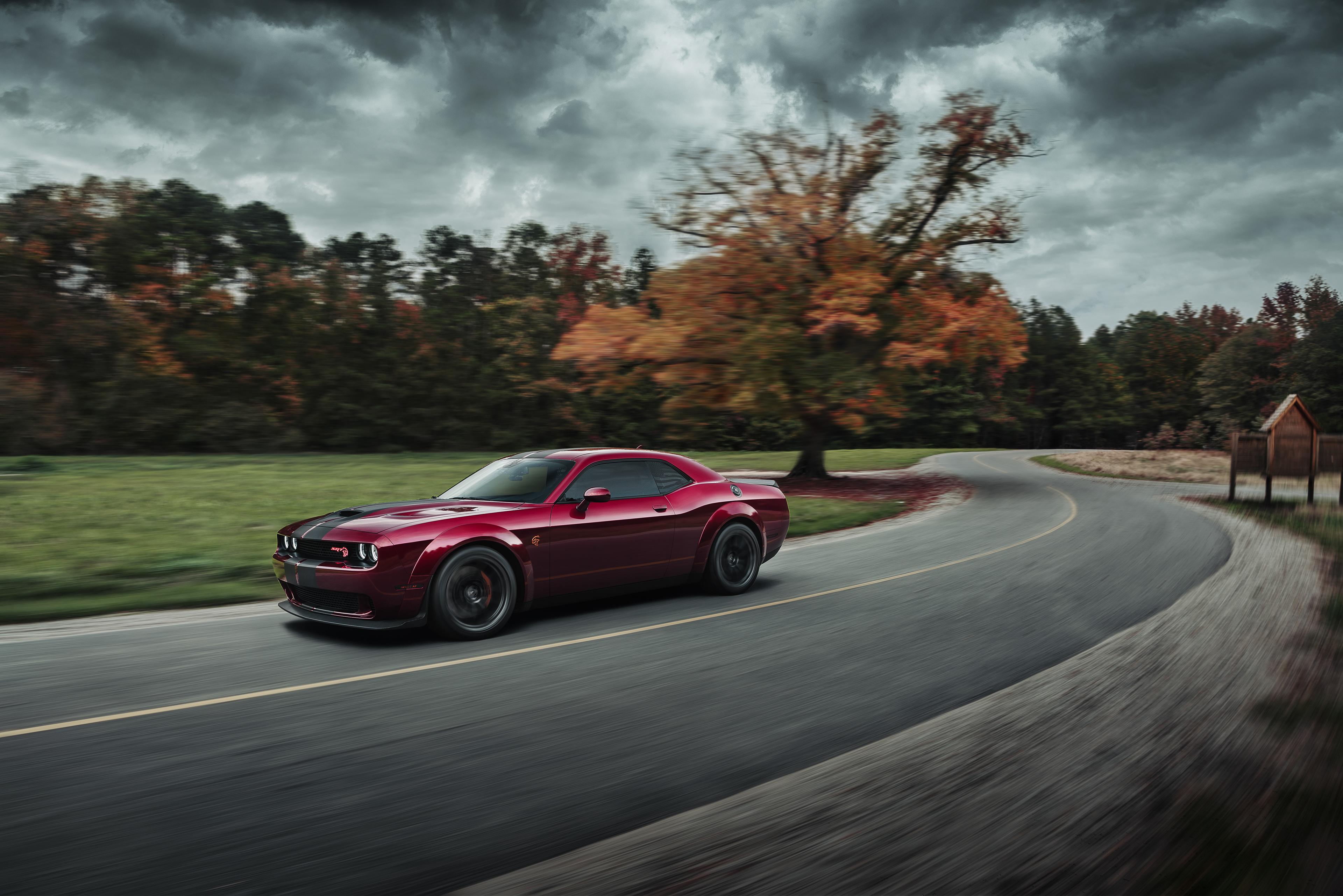 Dodge Challenger Hellcat 4K Wallpapers - Top Free Dodge Challenger ...