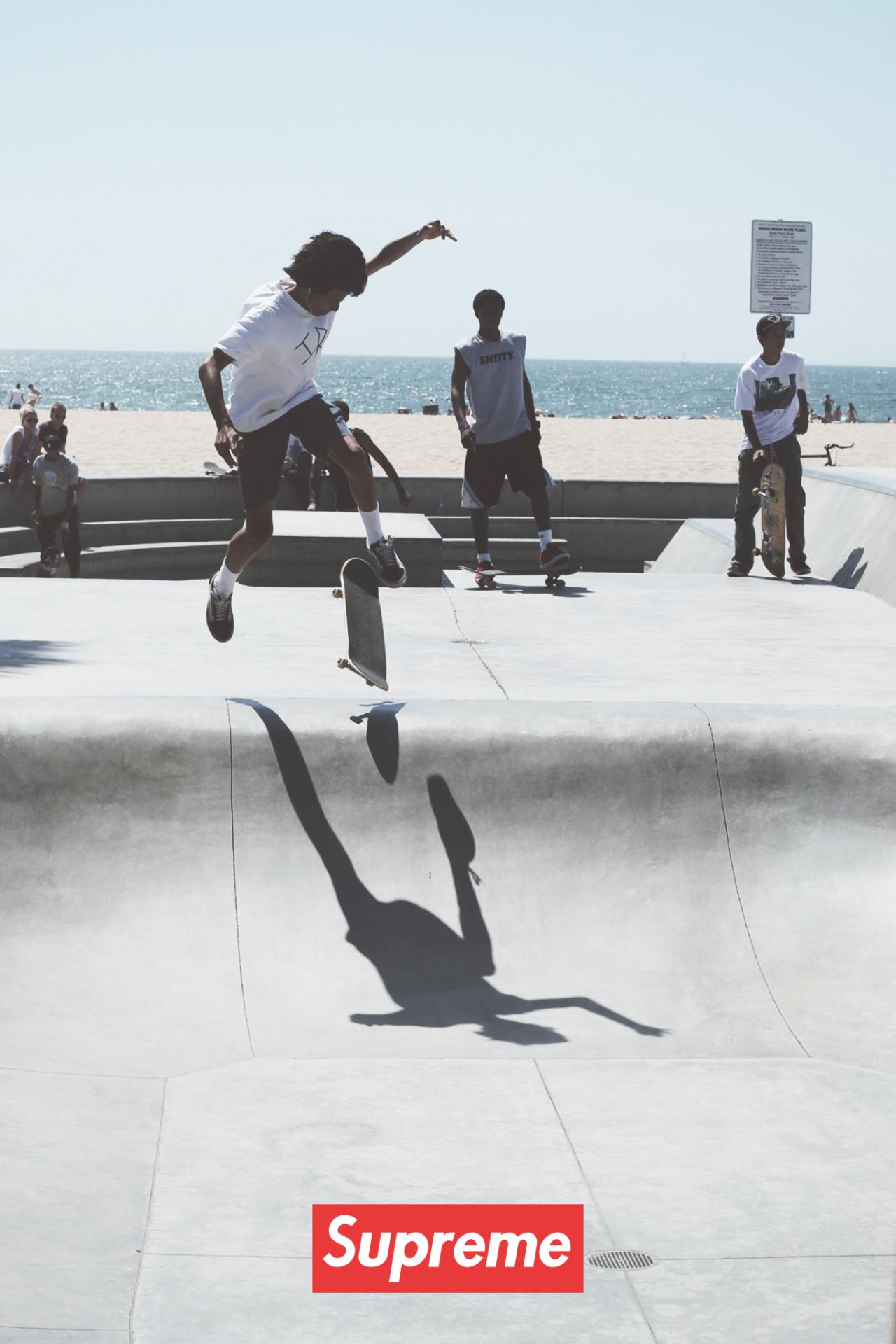 Supreme Skateboard Wallpapers - Top Free Supreme Skateboard Backgrounds ...