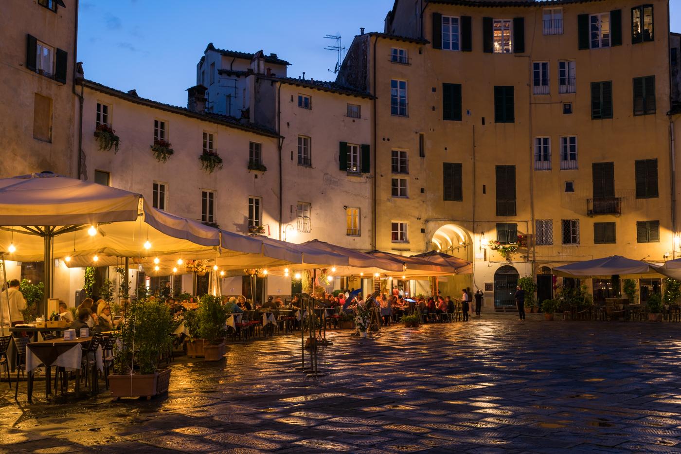 Lucca Italy Wallpapers - Top Free Lucca Italy Backgrounds - WallpaperAccess