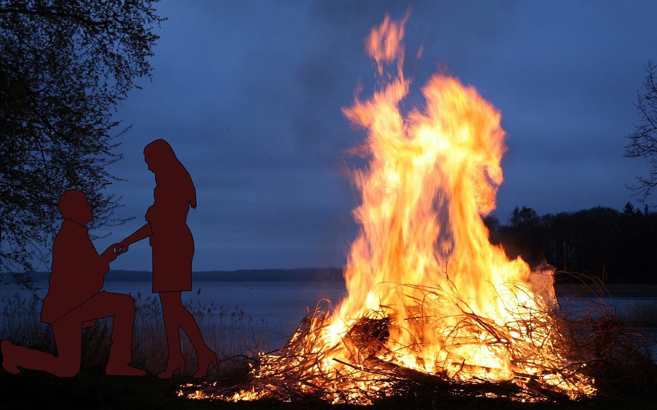 Romantic Bonfire Wallpapers - Top Free Romantic Bonfire Backgrounds ...