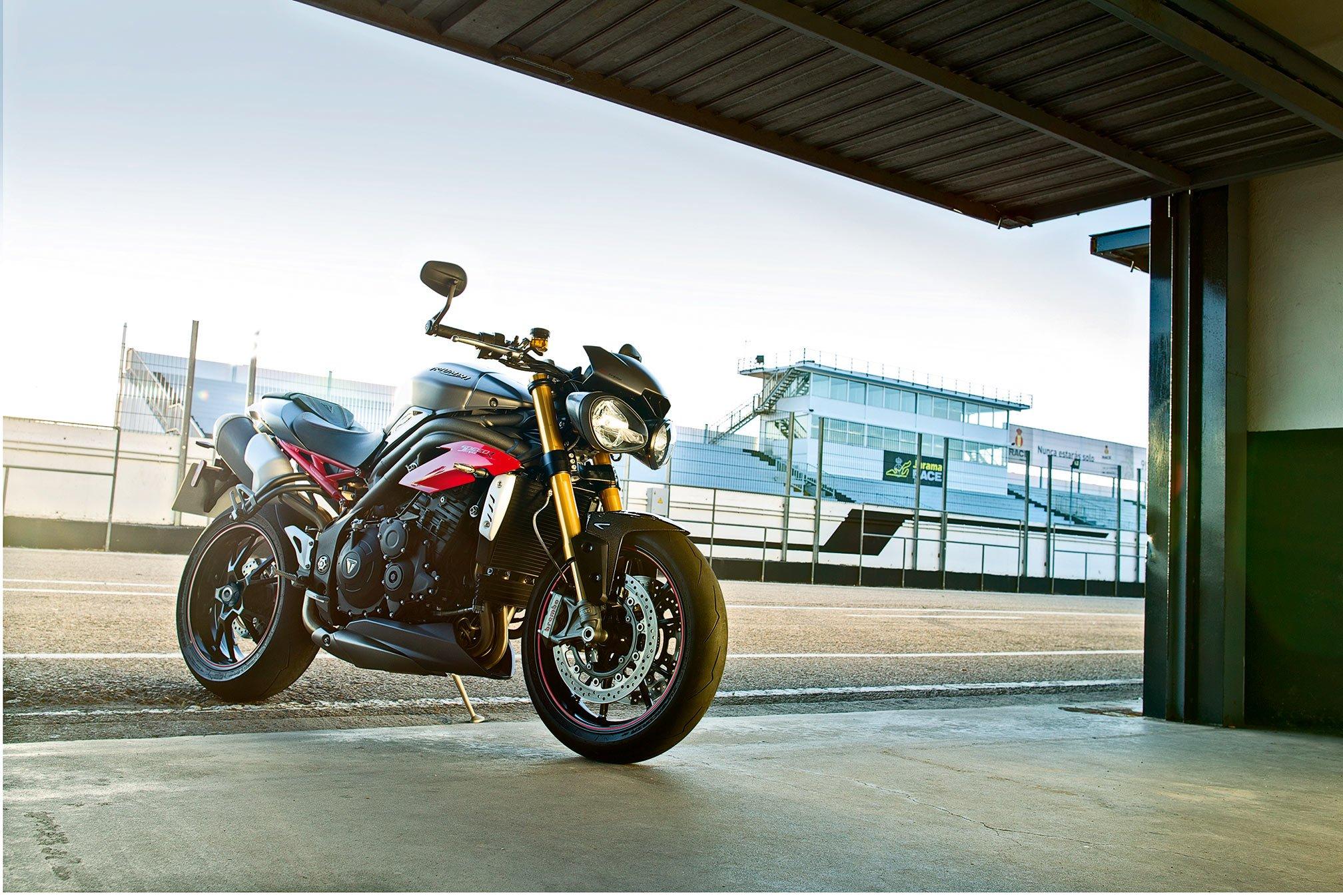Triumph Speed Triple Wallpapers - Top Free Triumph Speed Triple ...