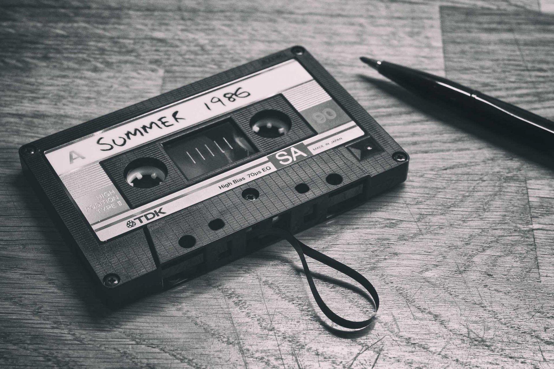 Cassettes Wallpapers - Top Free Cassettes Backgrounds - WallpaperAccess