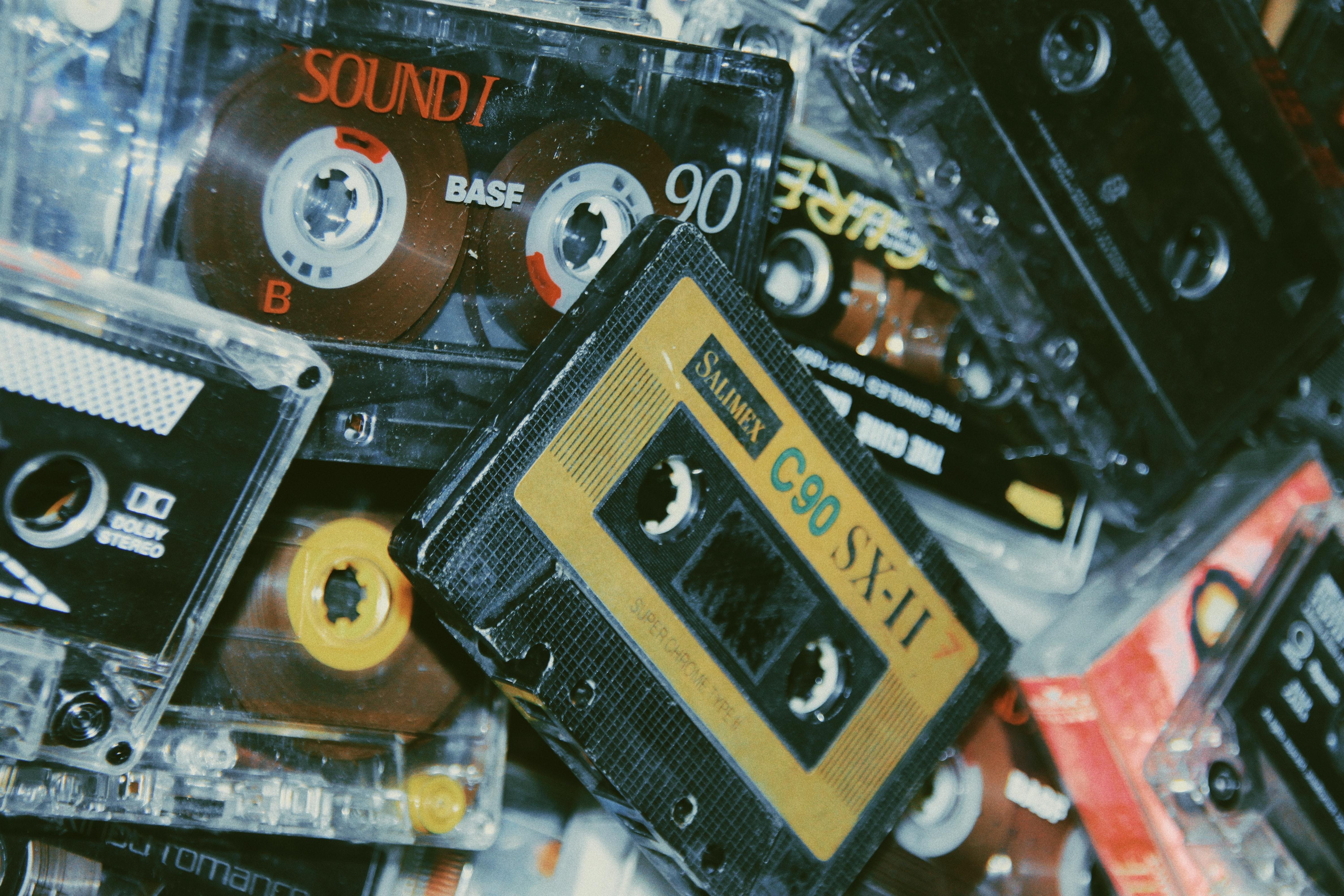 Cassettes Wallpapers - Top Free Cassettes Backgrounds - WallpaperAccess