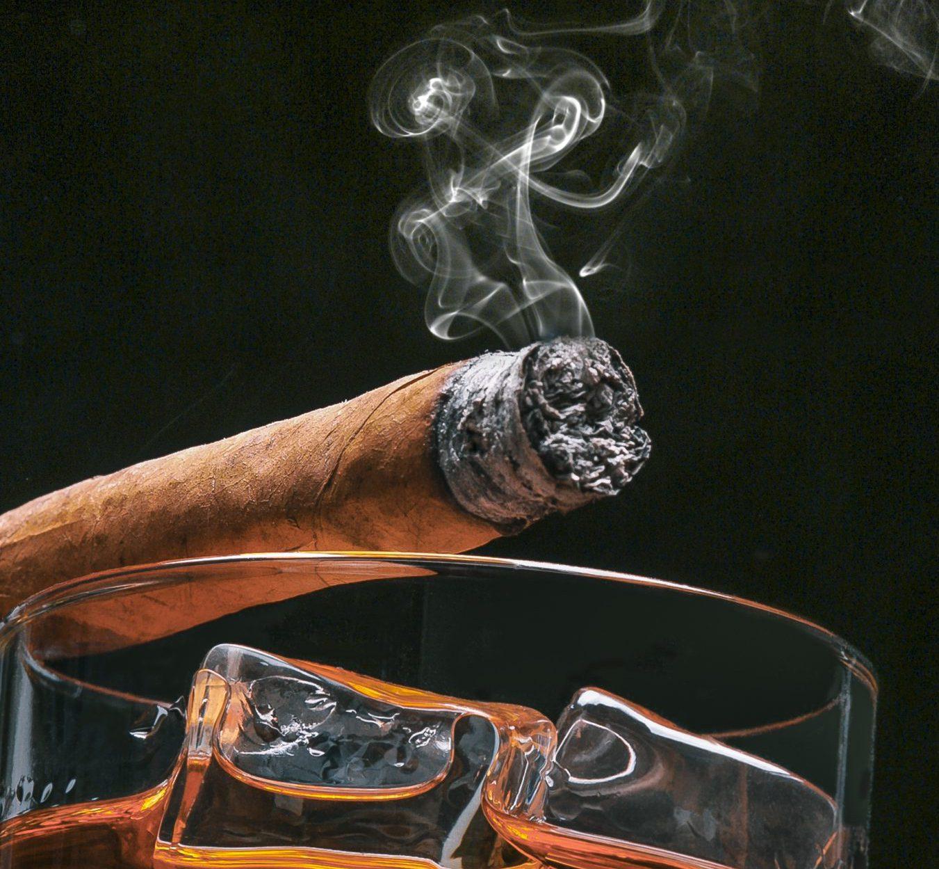 Cigar Smoking Wallpapers - Top Free Cigar Smoking Backgrounds ...
