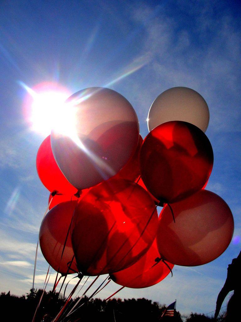 Red Balloon Wallpapers - Top Free Red Balloon Backgrounds - WallpaperAccess