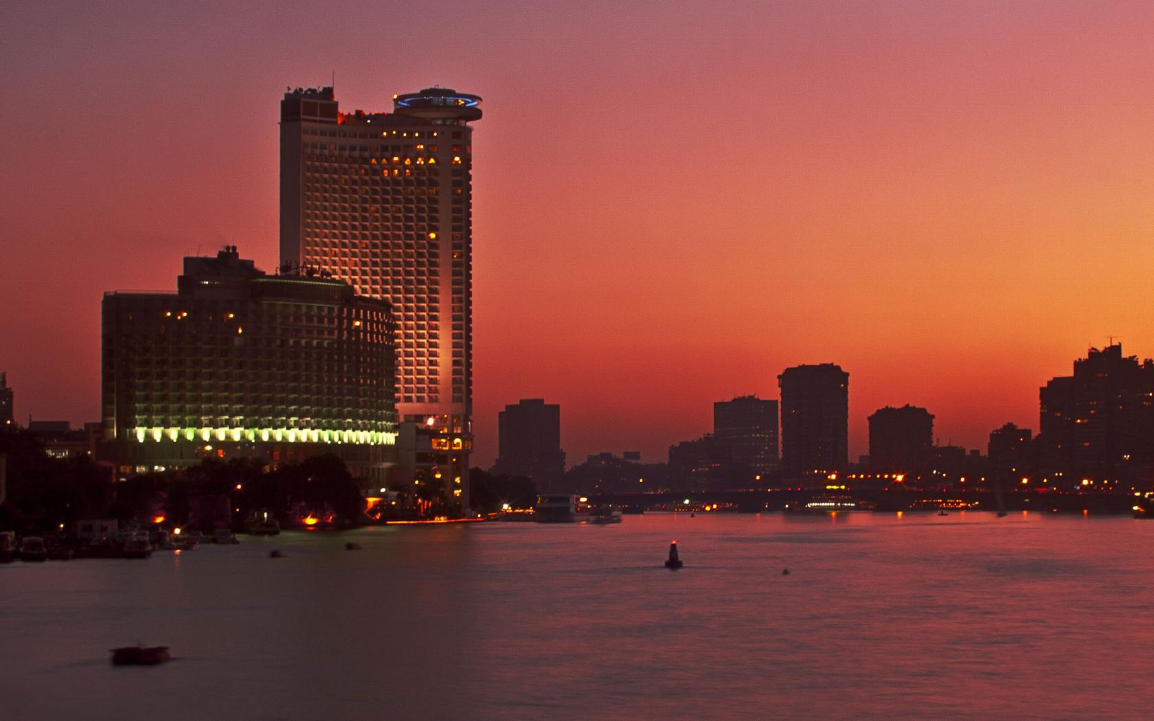 Cairo Night Wallpapers - Top Free Cairo Night Backgrounds - WallpaperAccess