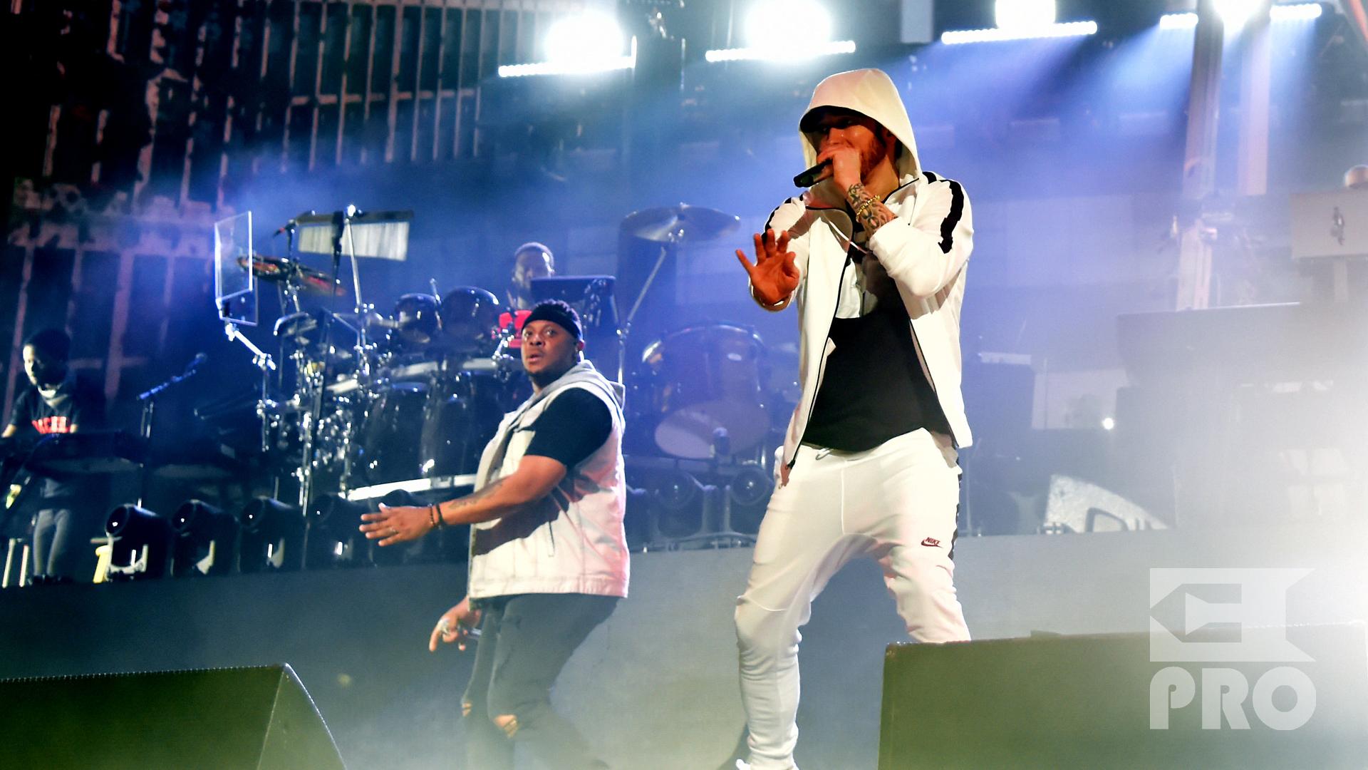 Eminem Concert Wallpapers - Top Free Eminem Concert Backgrounds ...