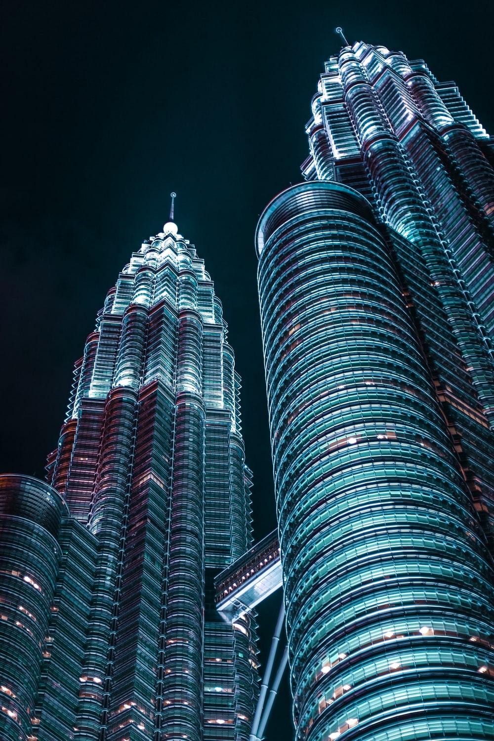 Petronas Towers Wallpapers - Top Free Petronas Towers Backgrounds ...