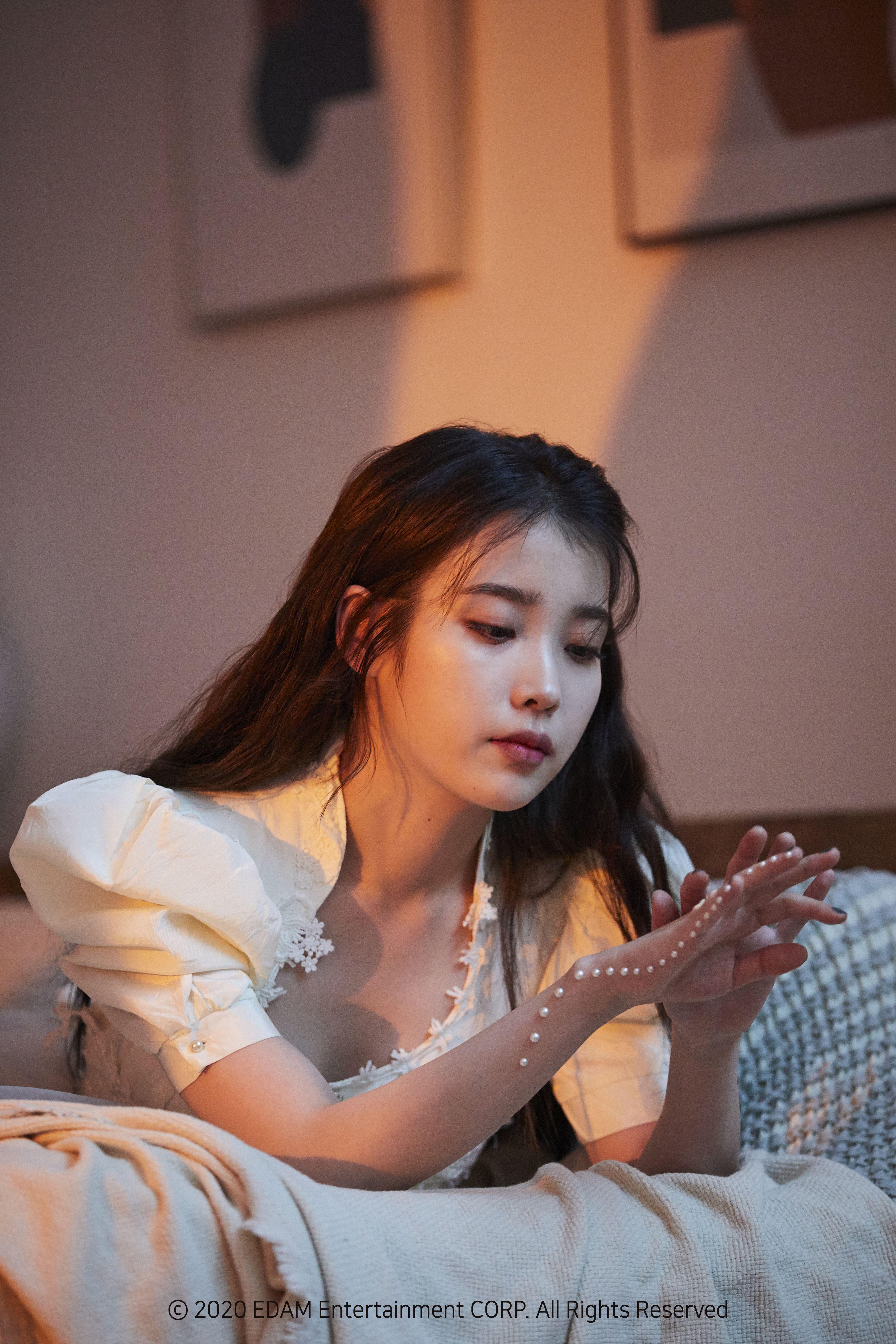 IU Eight Wallpapers - Top Free IU Eight Backgrounds - WallpaperAccess