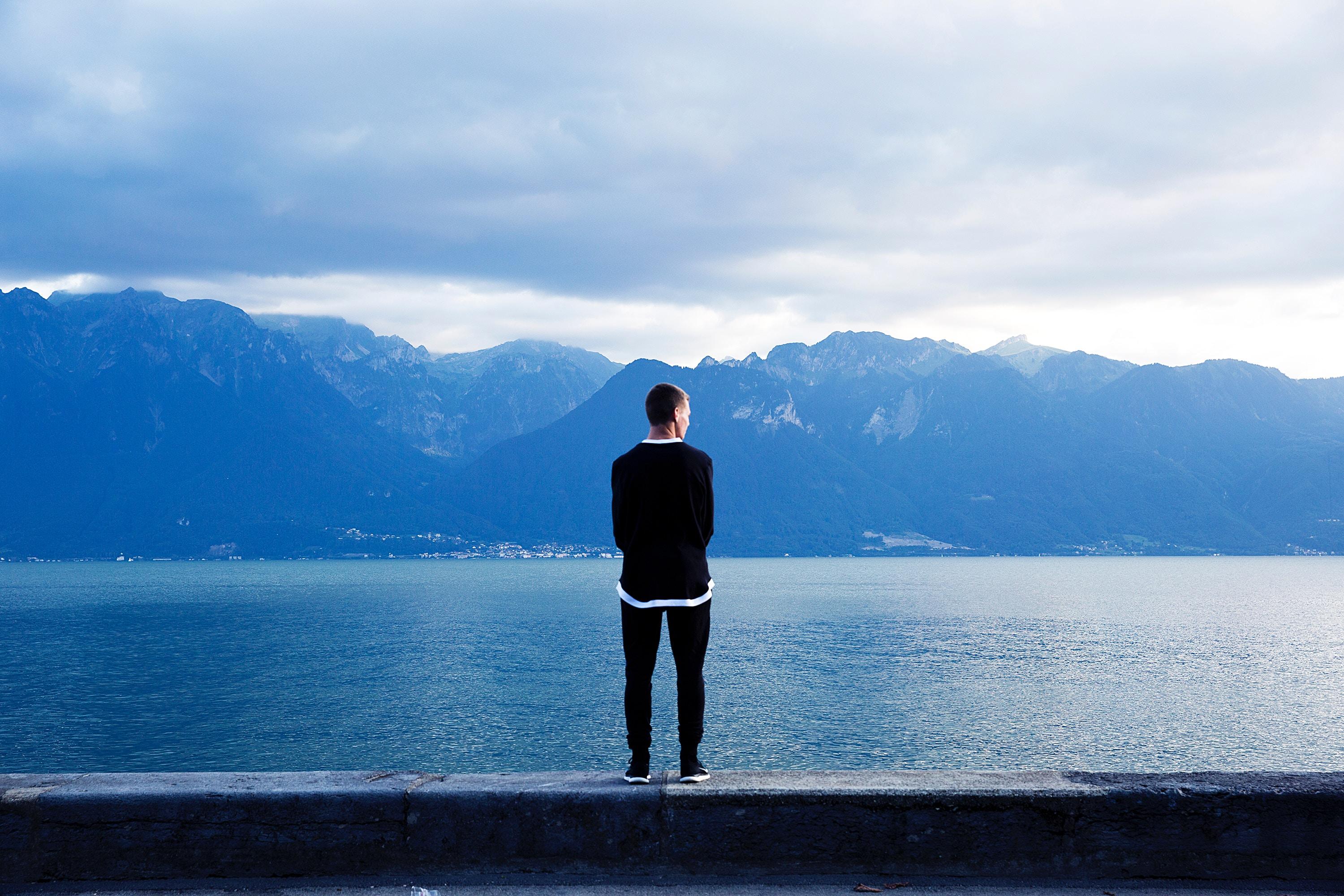 Person Thinking Wallpapers - Top Free Person Thinking Backgrounds ...