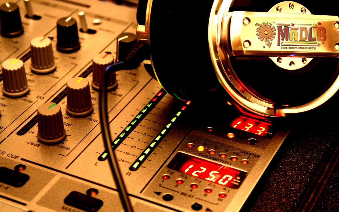 4K Music Studio Wallpapers - Top Free 4K Music Studio Backgrounds ...