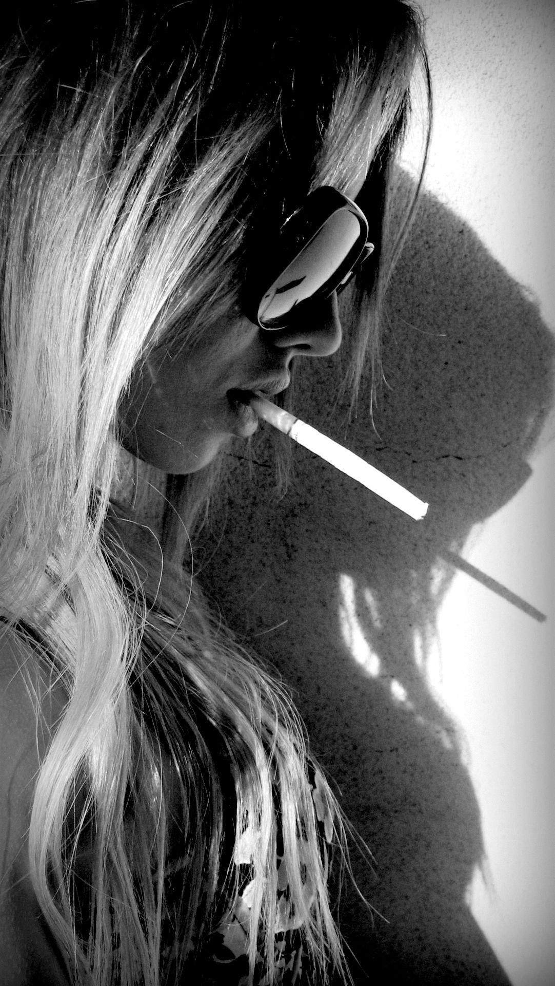 Beautiful People Smoking Wallpapers - Top Free Beautiful People Smoking ...