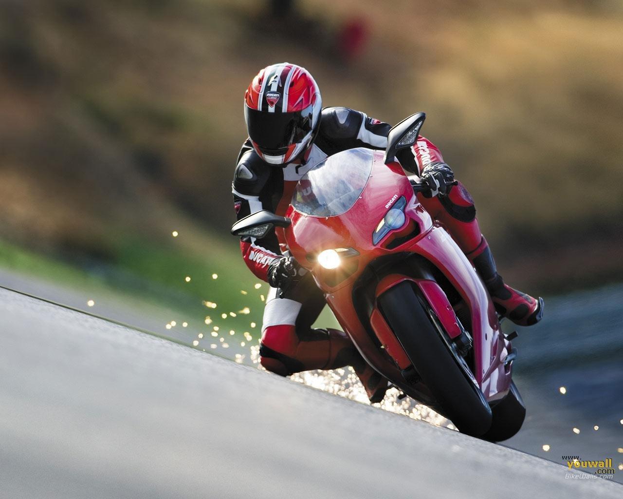 Red Motorbike Wallpapers - Top Free Red Motorbike Backgrounds ...