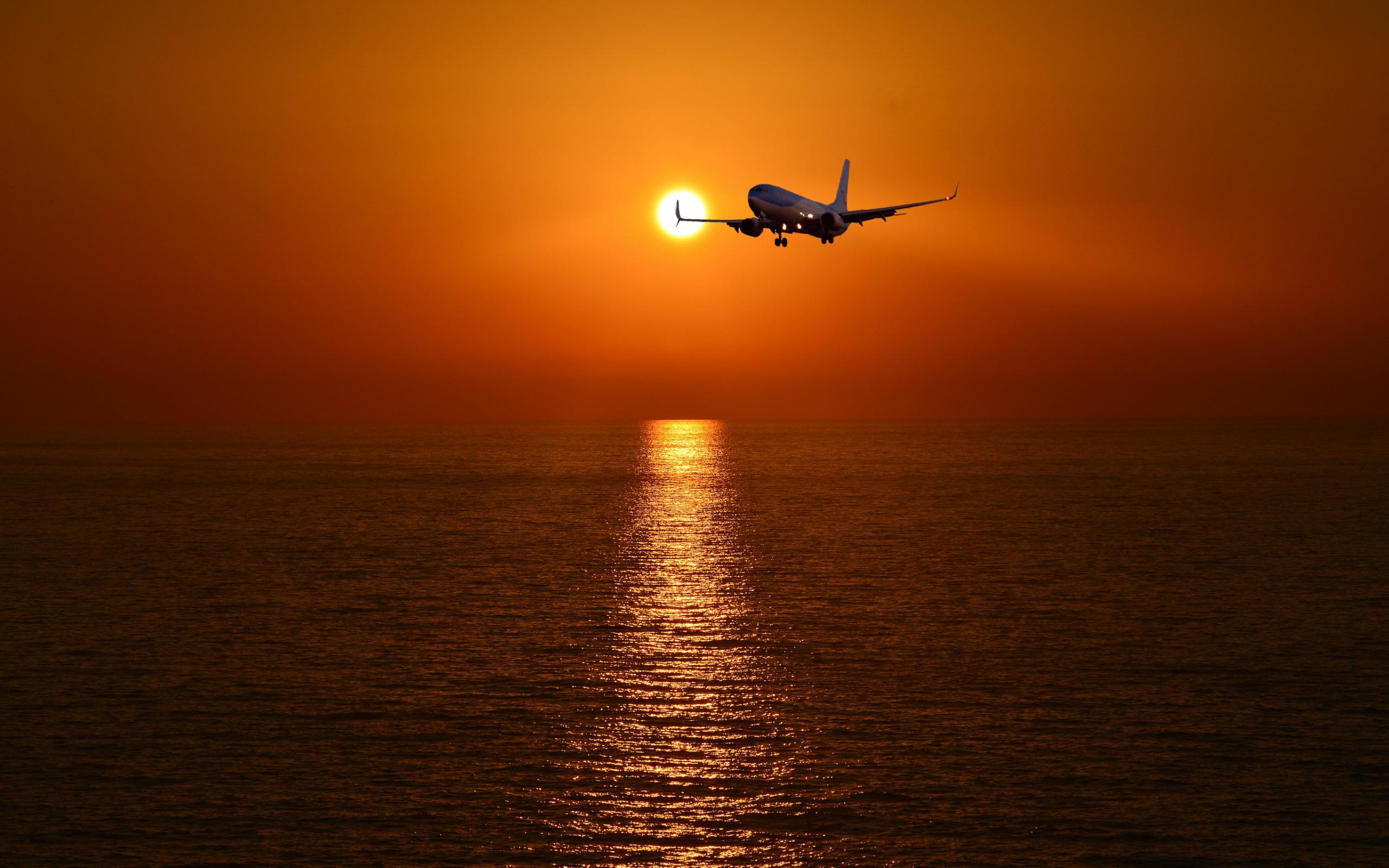 Passenger Aircraft Wallpapers - Top Free Passenger Aircraft Backgrounds ...