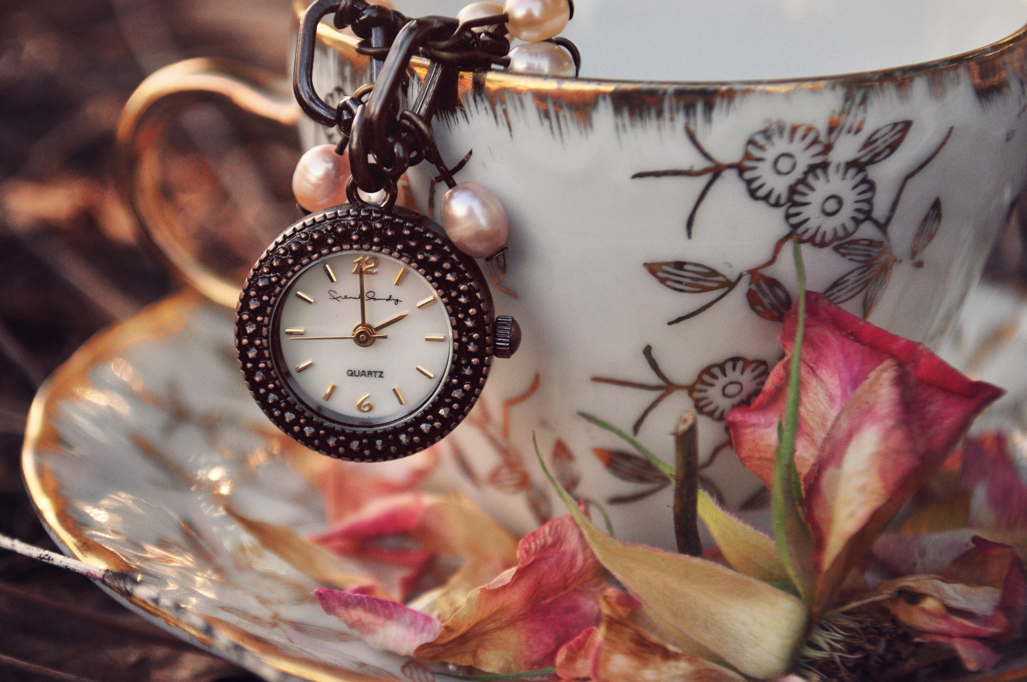 Beautiful Watch Wallpapers - Top Free Beautiful Watch Backgrounds ...