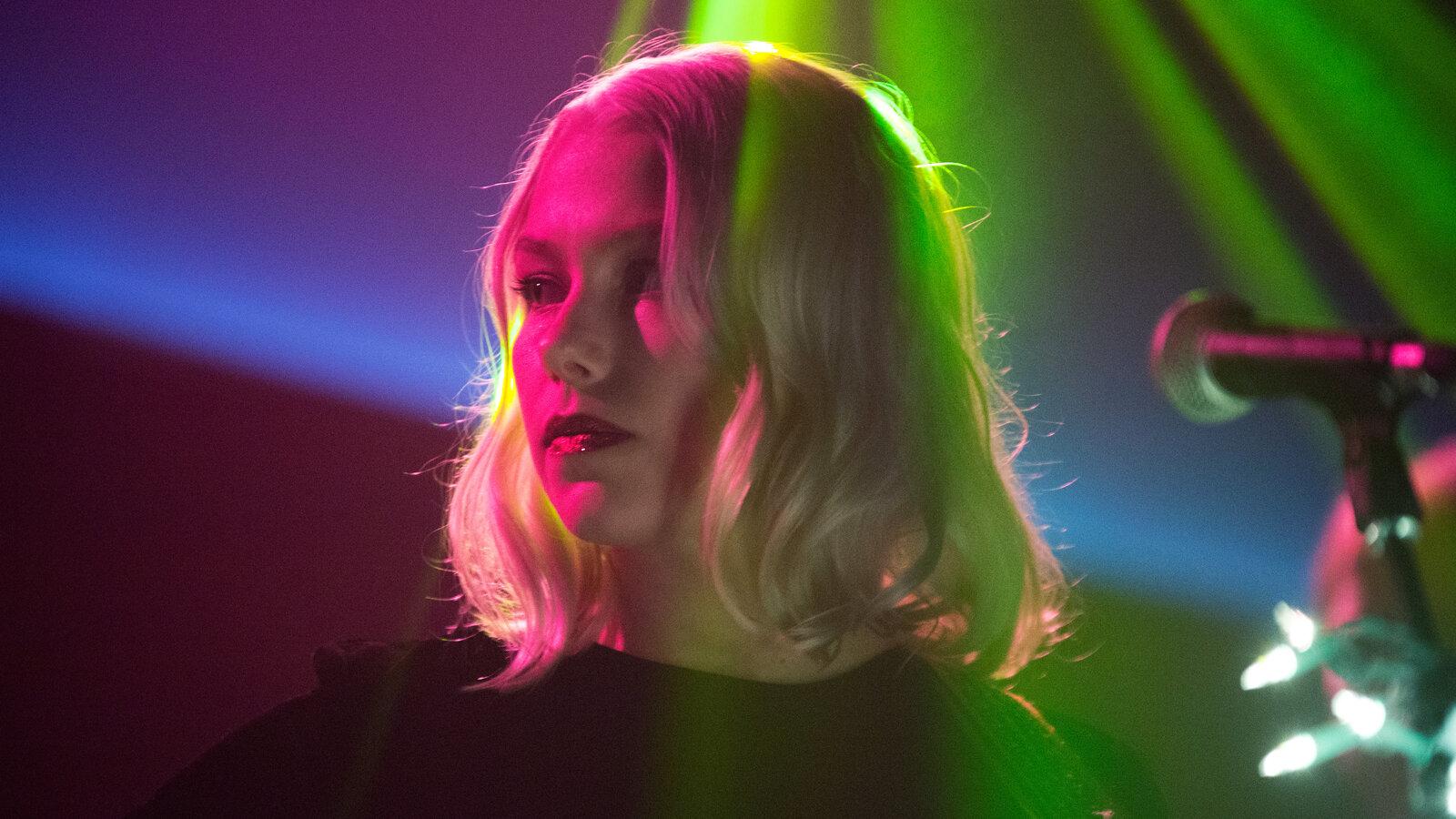 Phoebe Bridgers Wallpapers - Top Free Phoebe Bridgers Backgrounds - WallpaperAccess