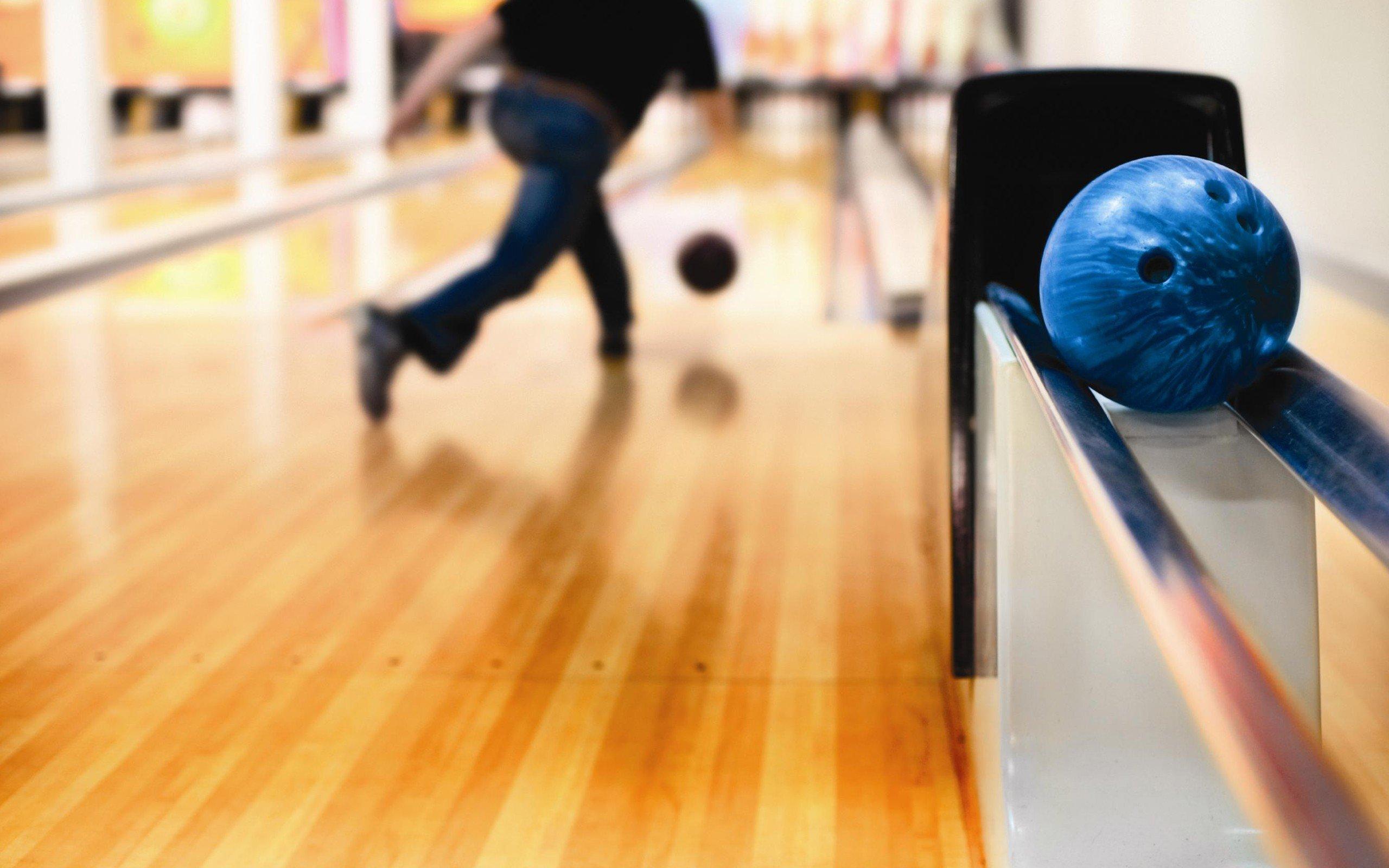 Bowling Alley Wallpapers - Top Free Bowling Alley Backgrounds ...