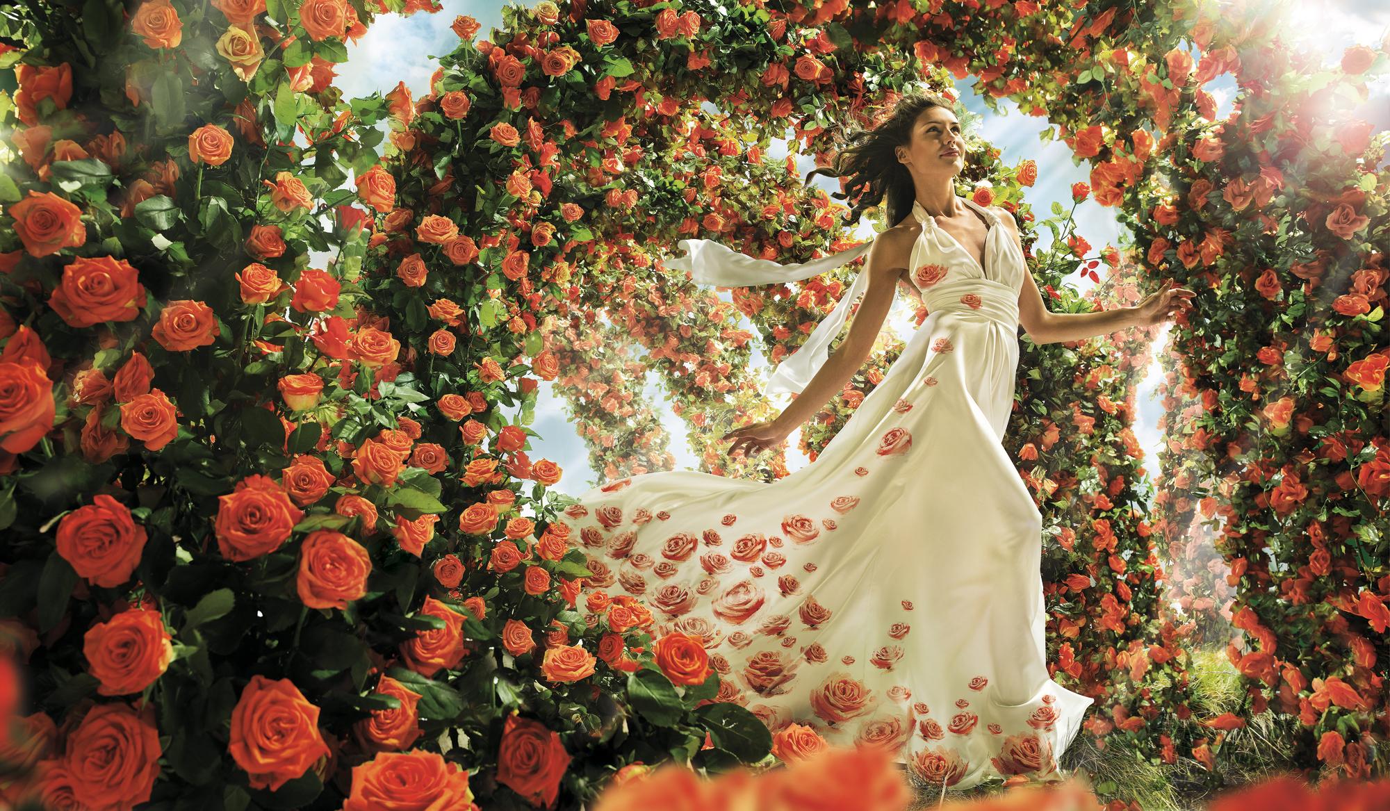 Rose Girl Wallpapers - Top Free Rose Girl Backgrounds - WallpaperAccess