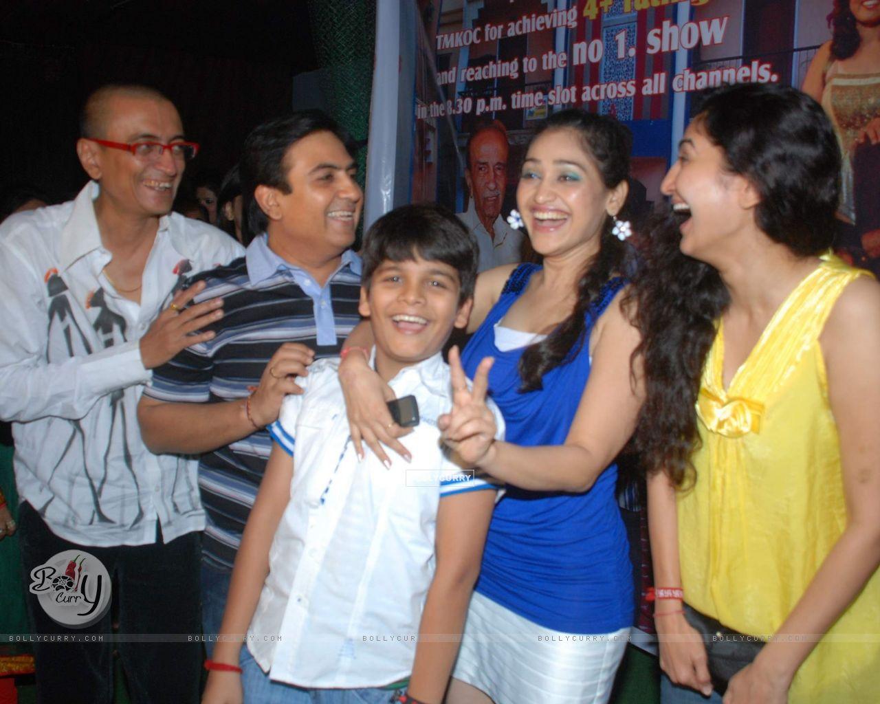 TMKOC Wallpapers - Top Free TMKOC Backgrounds - WallpaperAccess