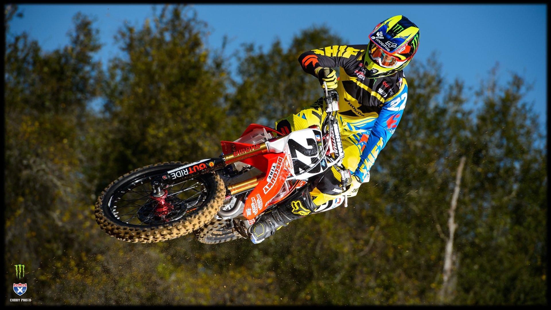 Chad Reed Wallpapers - Top Free Chad Reed Backgrounds - WallpaperAccess