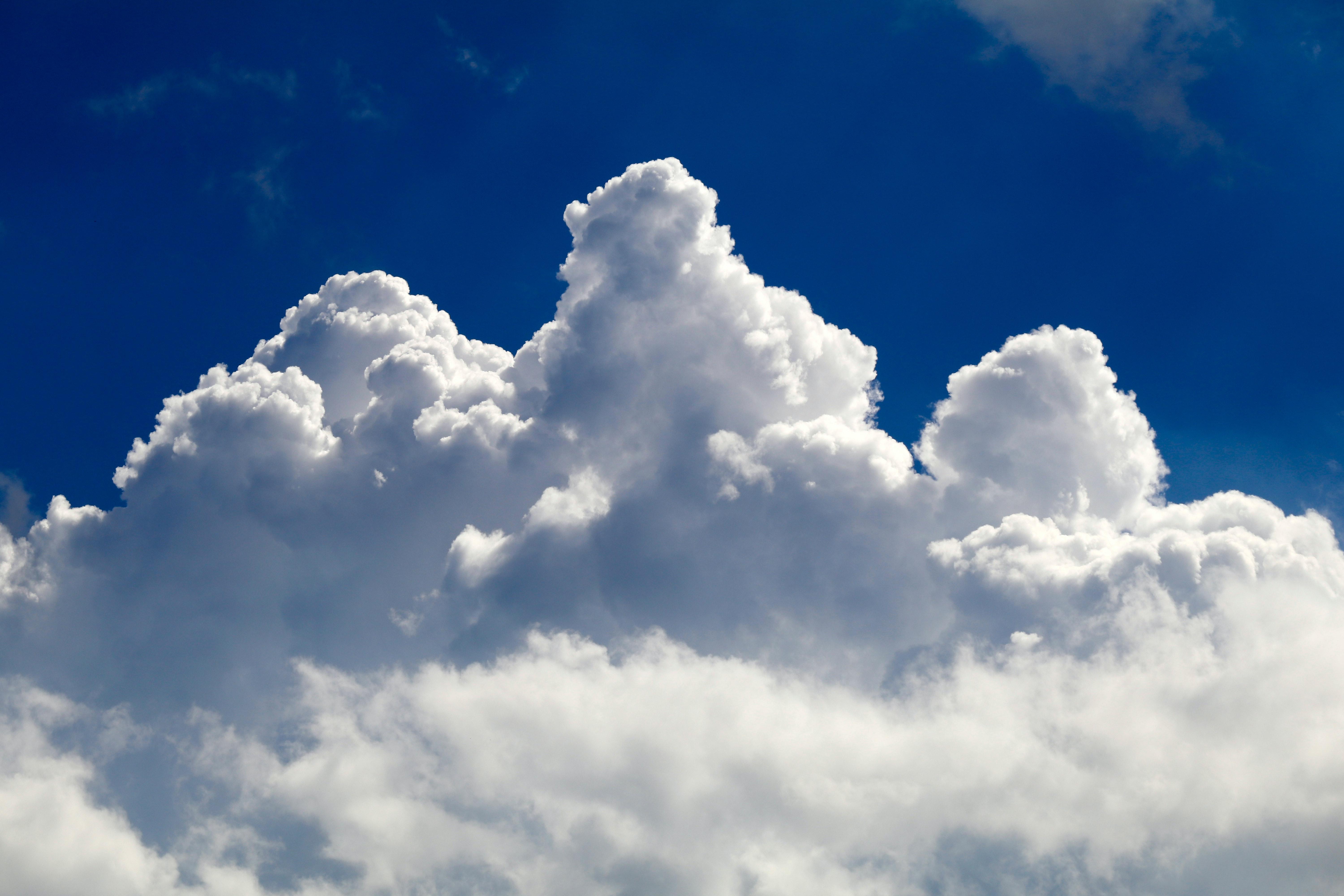 Fluffy Clouds Wallpapers - Top Free Fluffy Clouds Backgrounds ...
