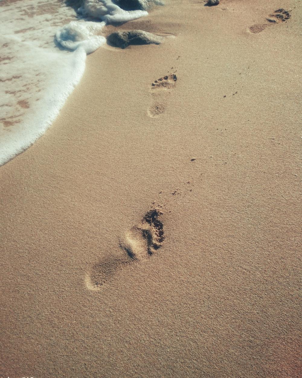Footsteps Wallpapers - Top Free Footsteps Backgrounds - WallpaperAccess