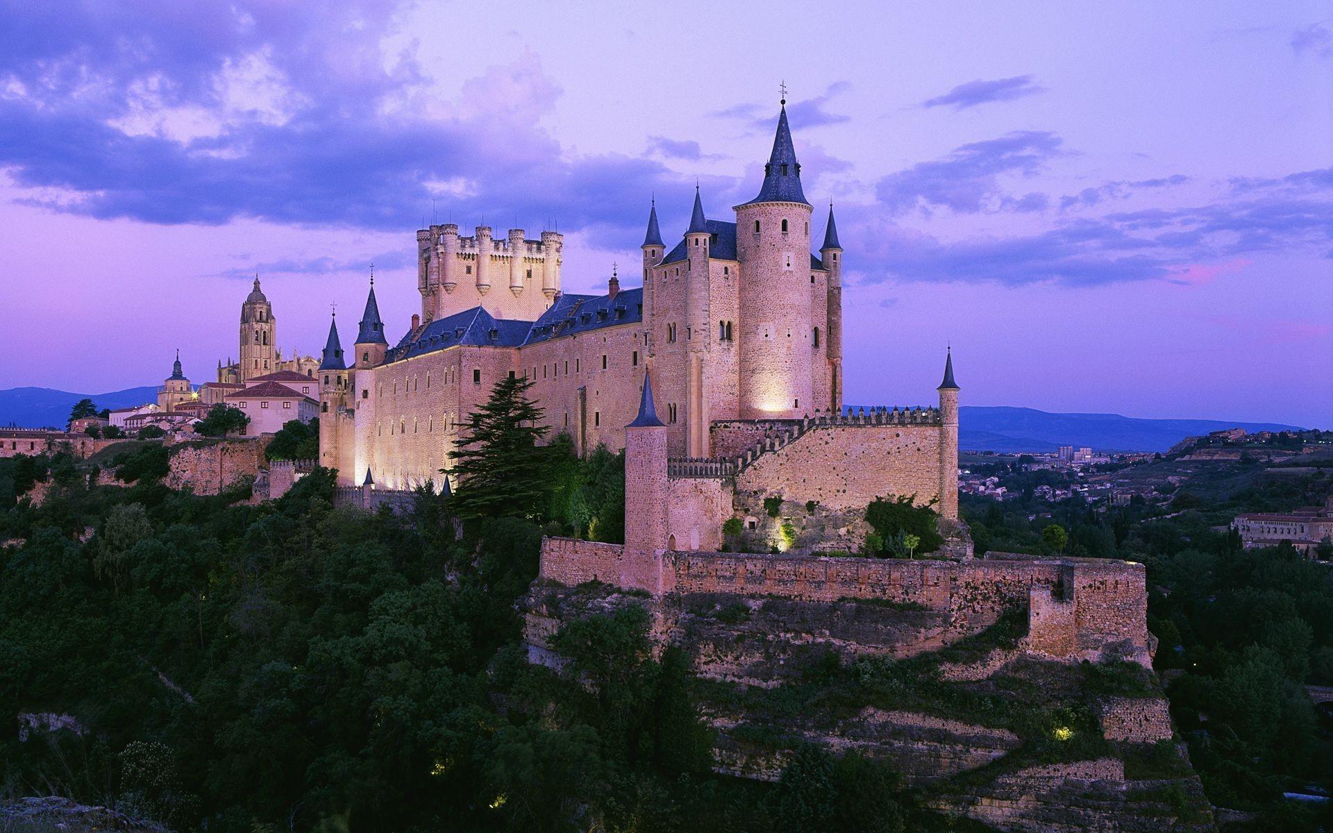 Spanish Castles Wallpapers - Top Free Spanish Castles Backgrounds ...