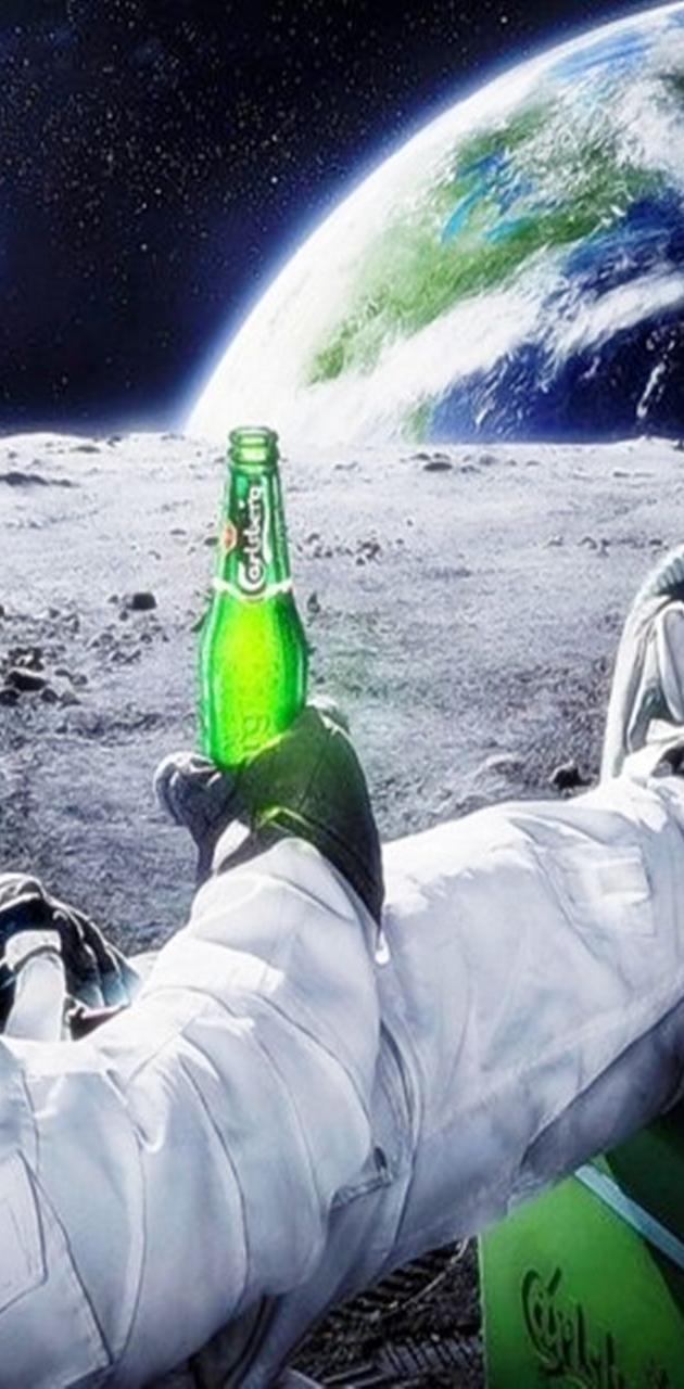 Astronaut Drinking Beer On Moon Wallpapers - Top Free Astronaut ...