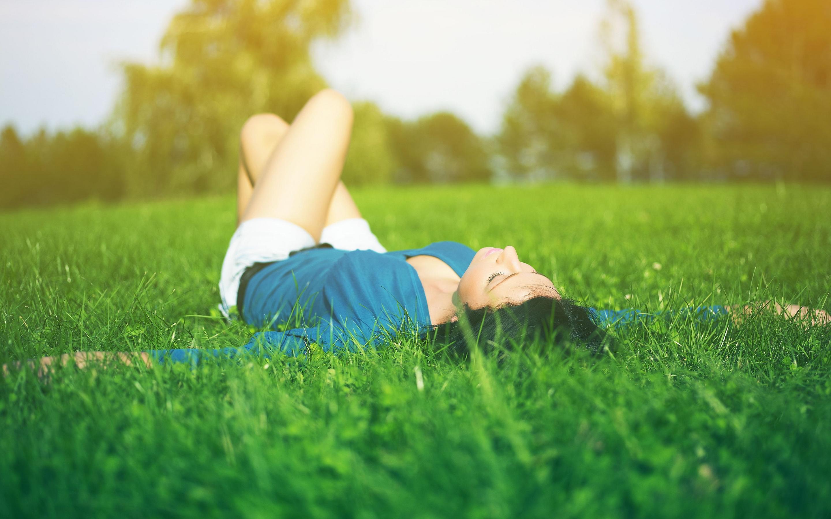 Chill Girl Wallpapers - Top Free Chill Girl Backgrounds - WallpaperAccess