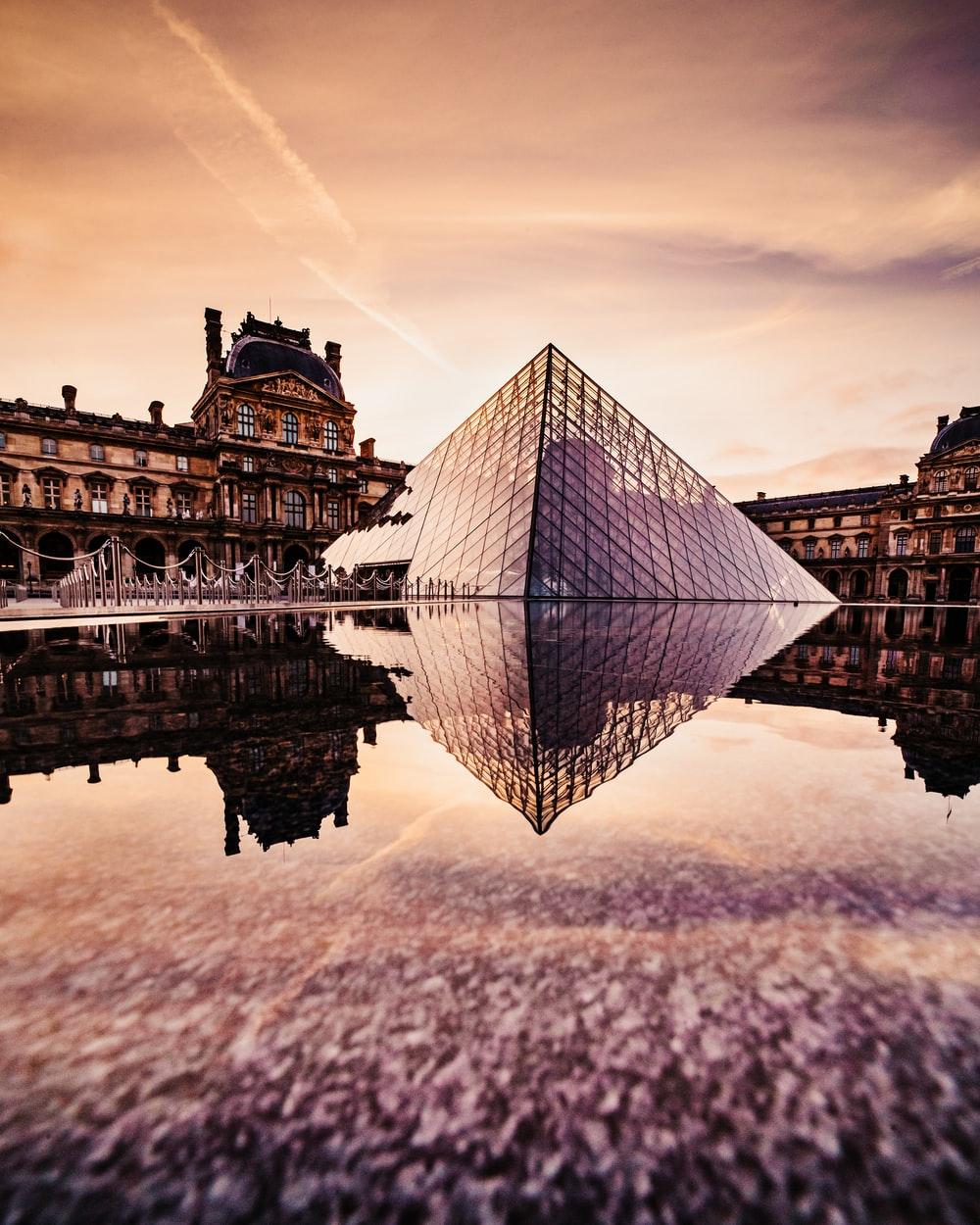 The Louvre Wallpapers - Top Free The Louvre Backgrounds - WallpaperAccess