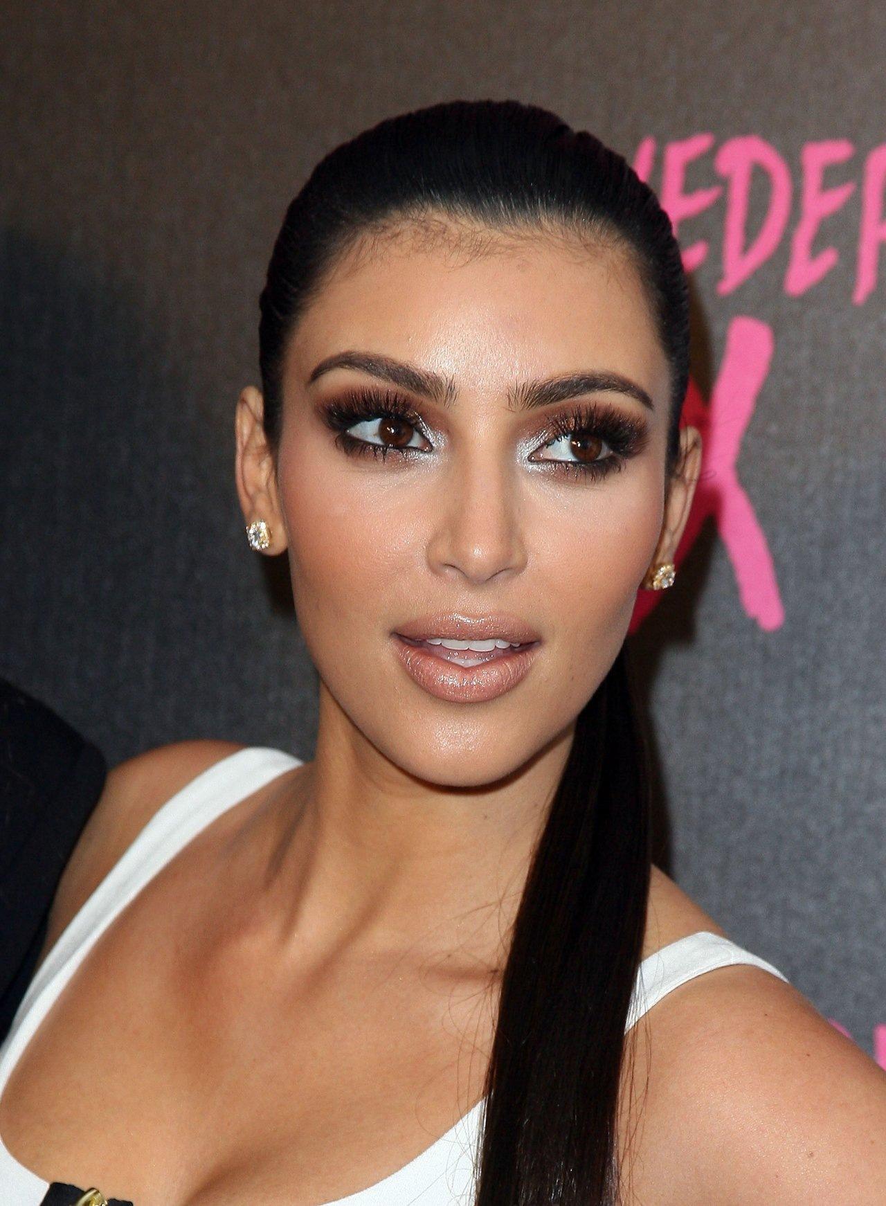 Beautiful Kim Kardashian Wallpapers - Top Free Beautiful Kim Kardashian ...