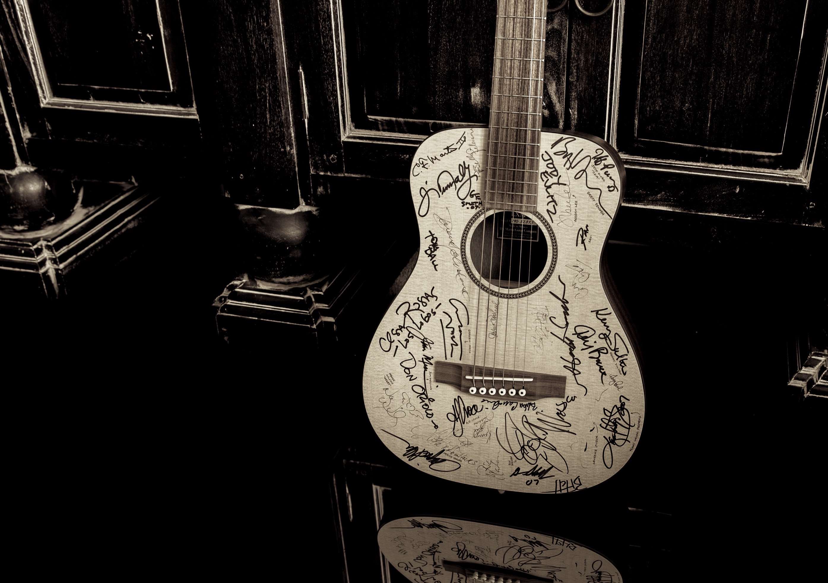 Martin Acoustic Guitar Wallpapers - Top Free Martin Acoustic Guitar ...