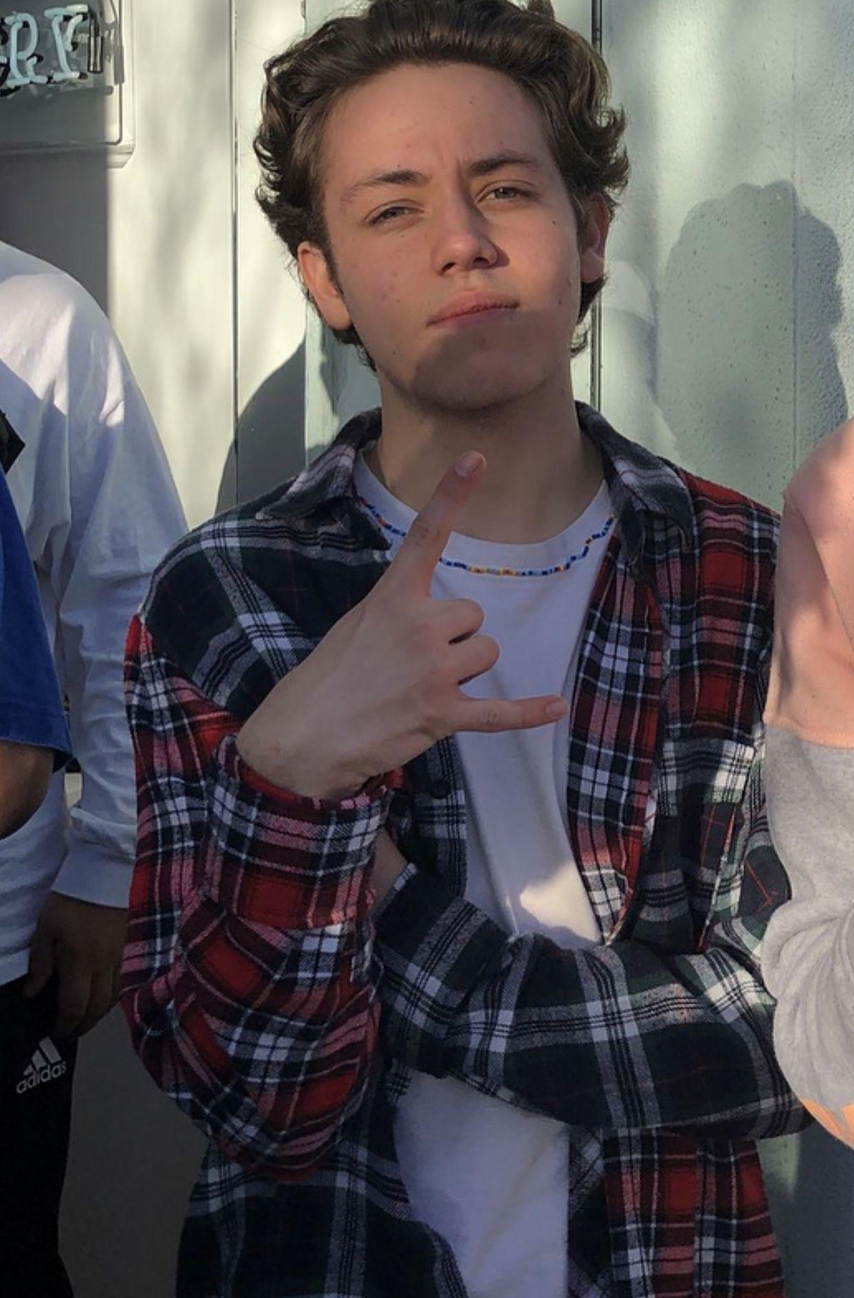 Shameless Carl Wallpapers - Top Free Shameless Carl Backgrounds ...